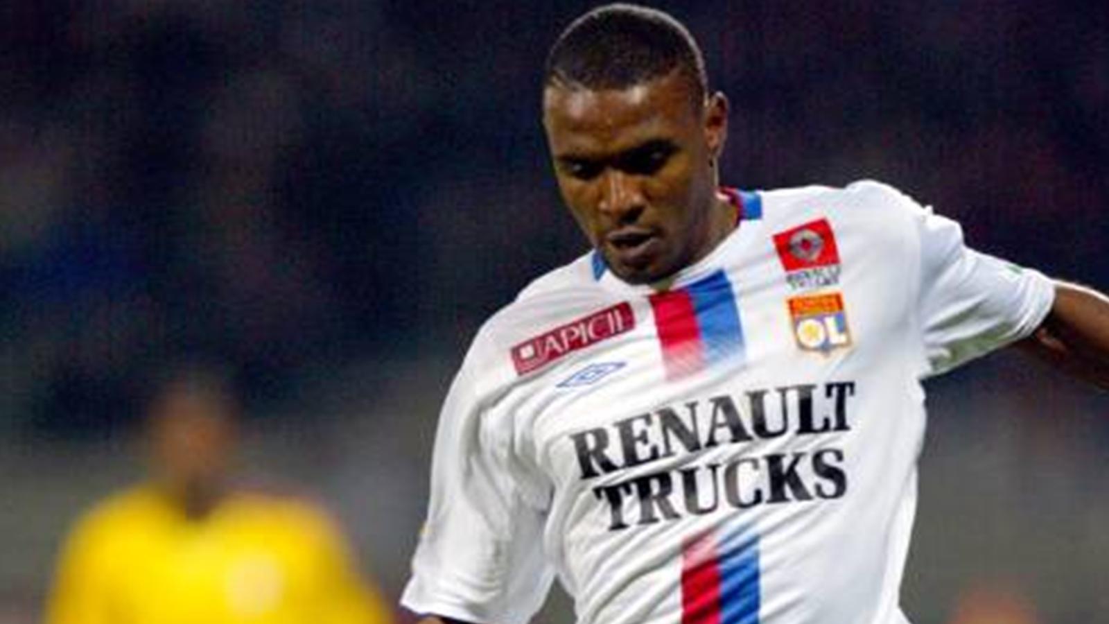 Abidal : "La tête à Lyon" - Ligue 1 2006-2007 - Football - Eurosport