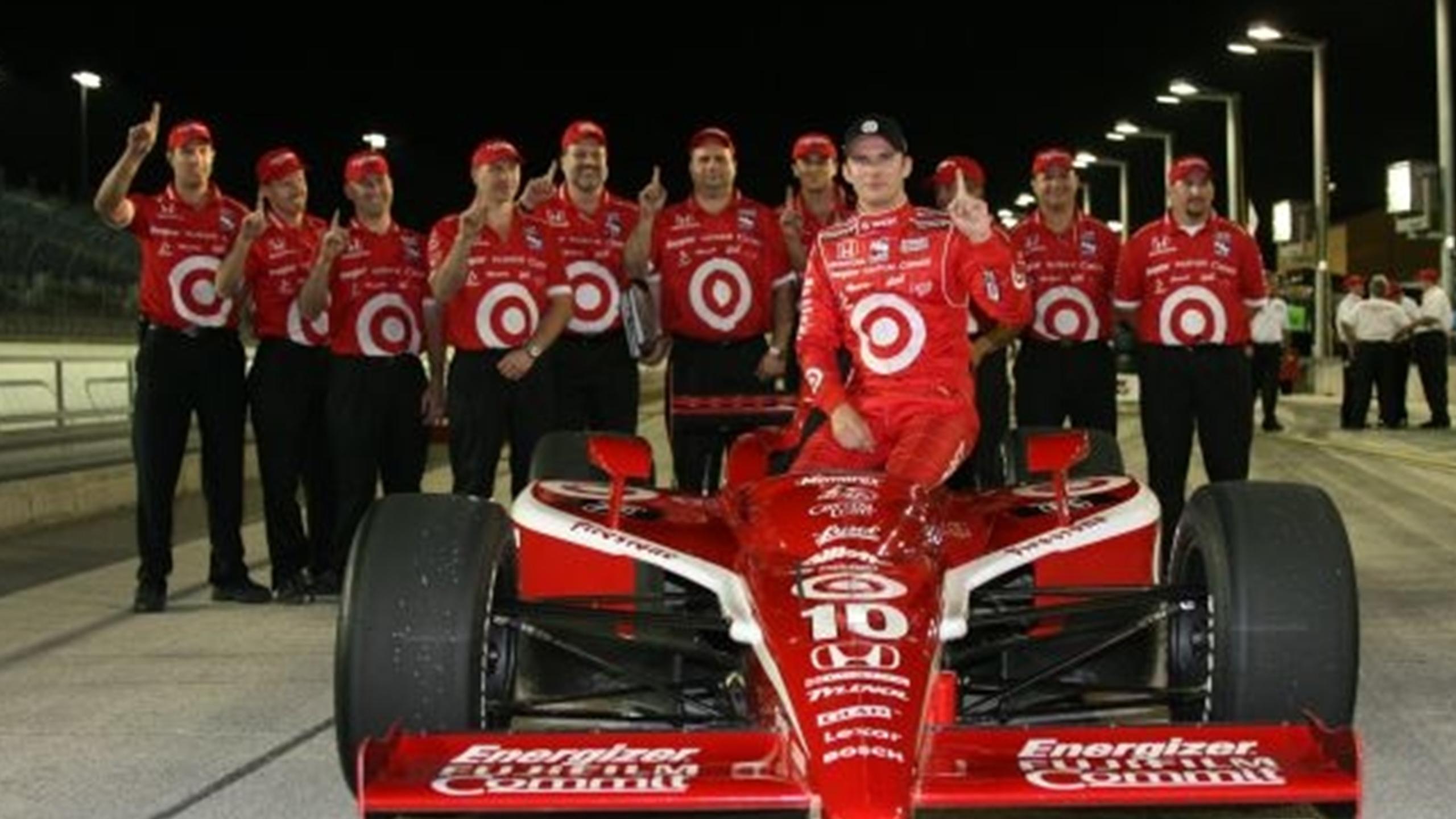 Wheldon takes pole - Eurosport