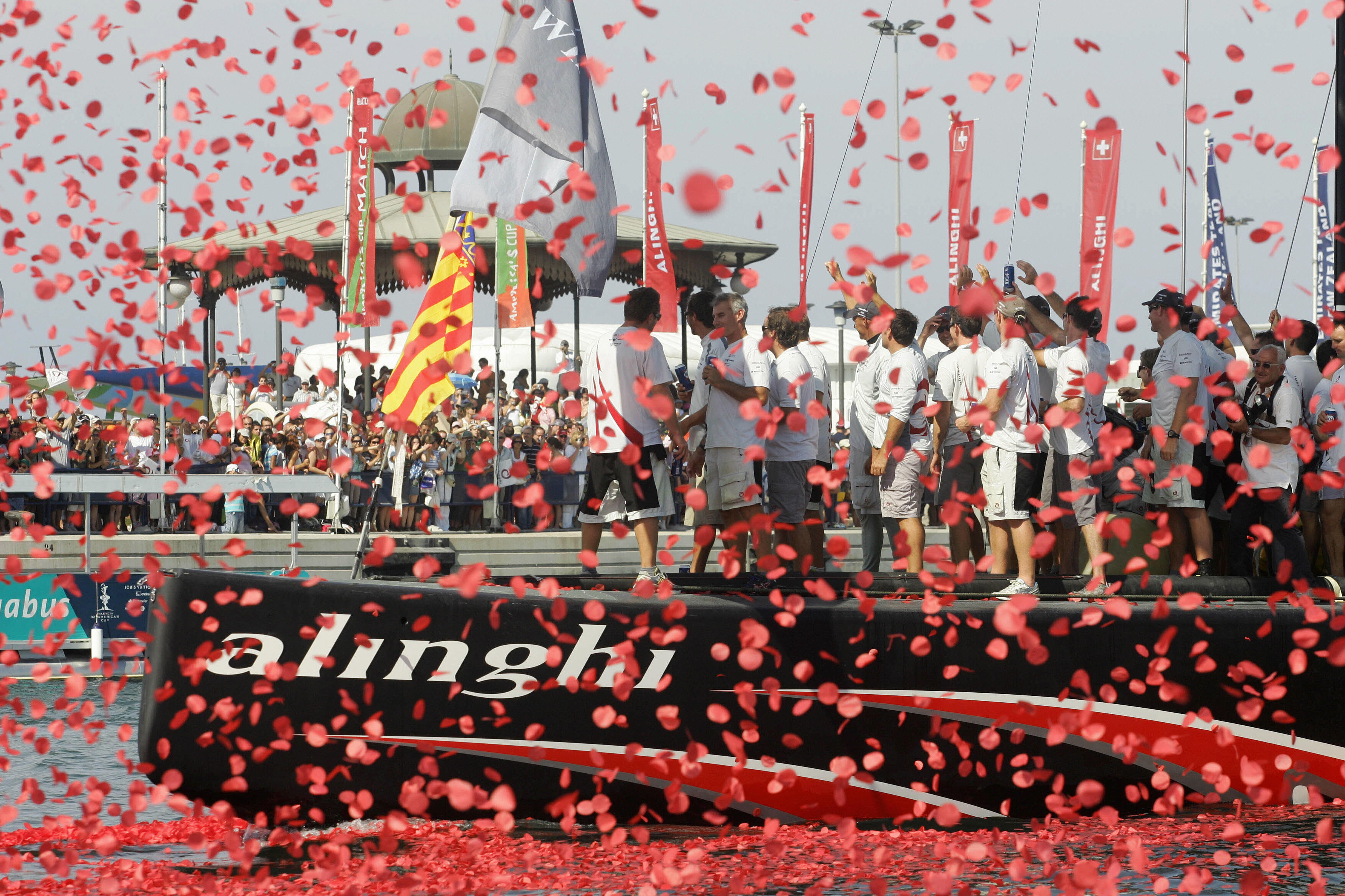 Kein Tag wie jeder andere: Die Alinghi gewinnt den America's Cup 2003 ...