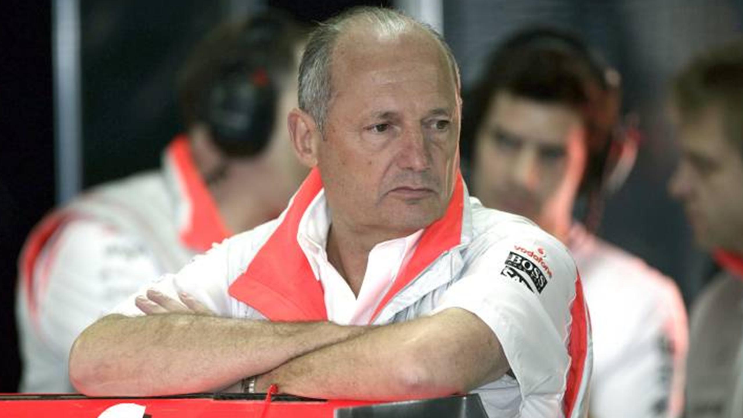 Haug: Dennis won't leave - Eurosport