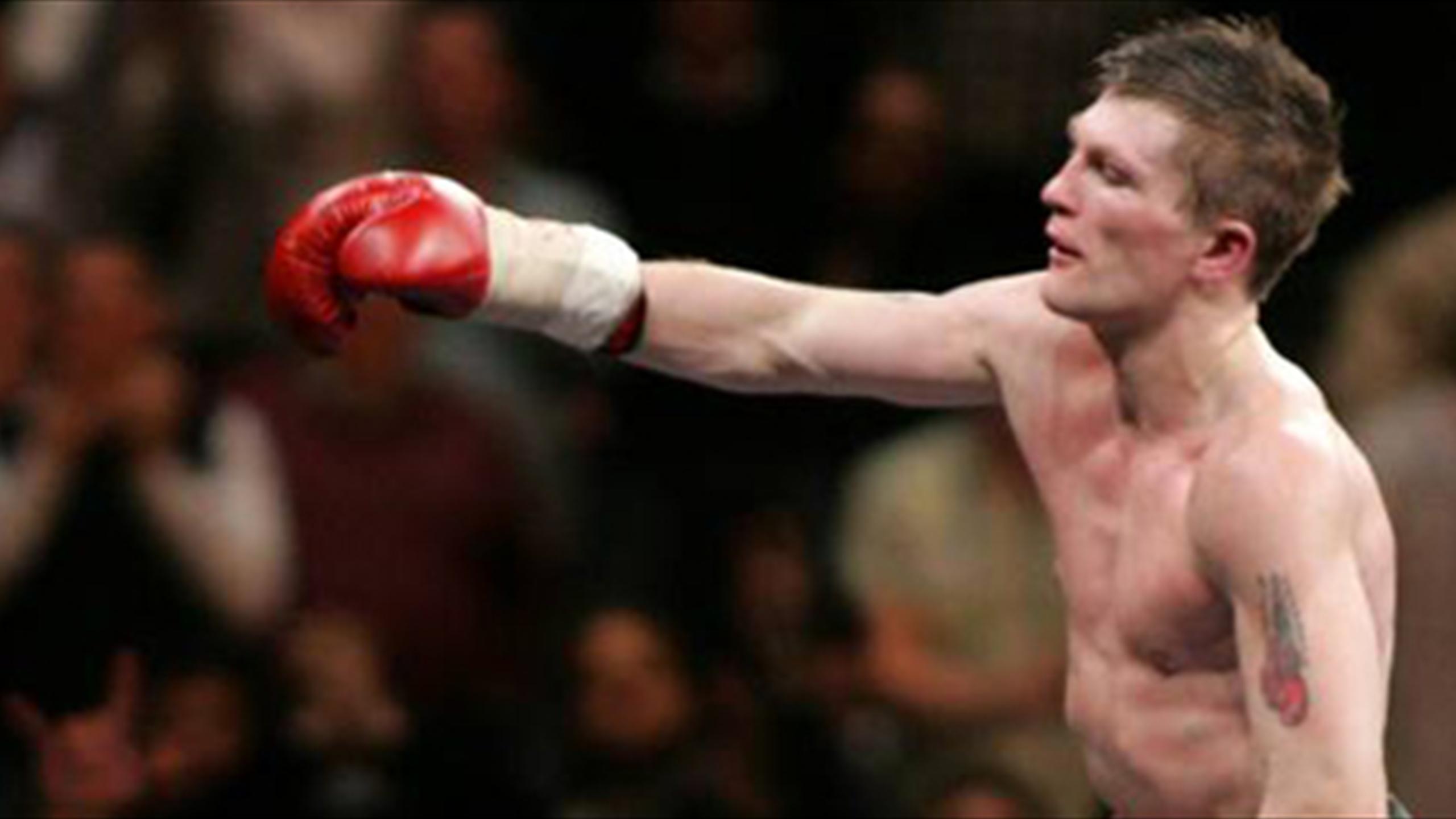 Hatton eyes record crowd - Eurosport