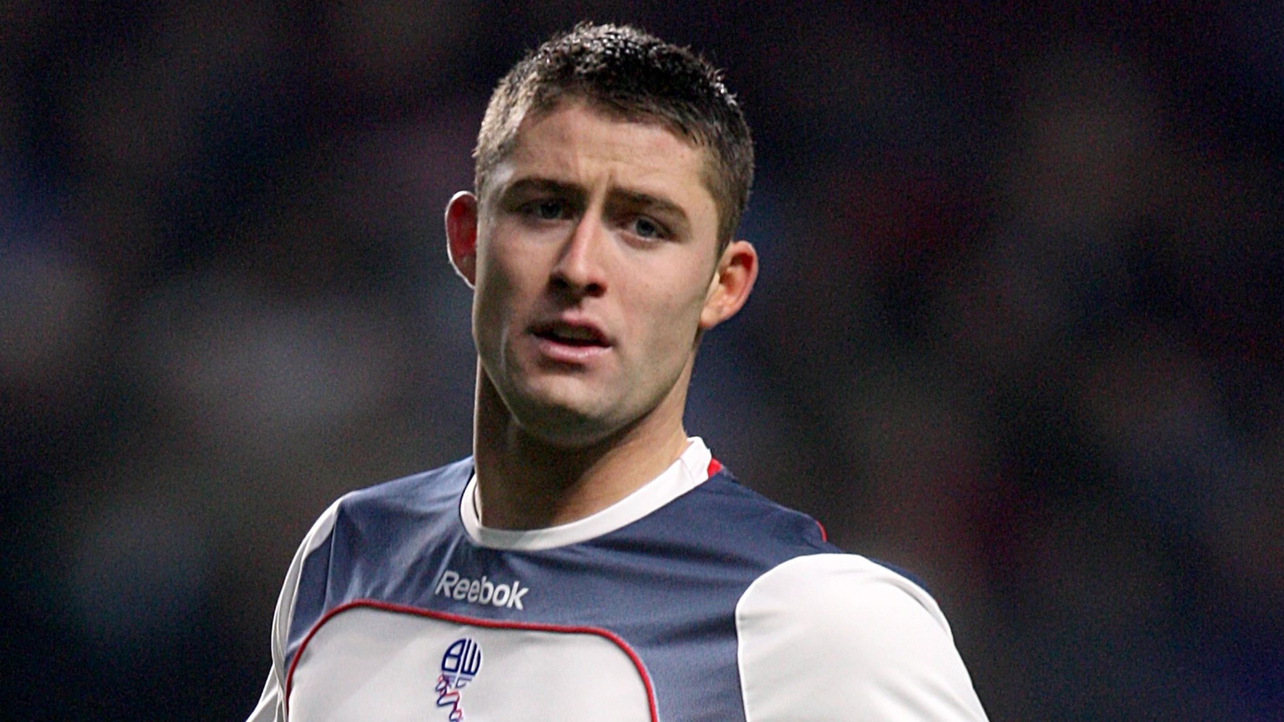 Cahill eyes England place - Eurosport