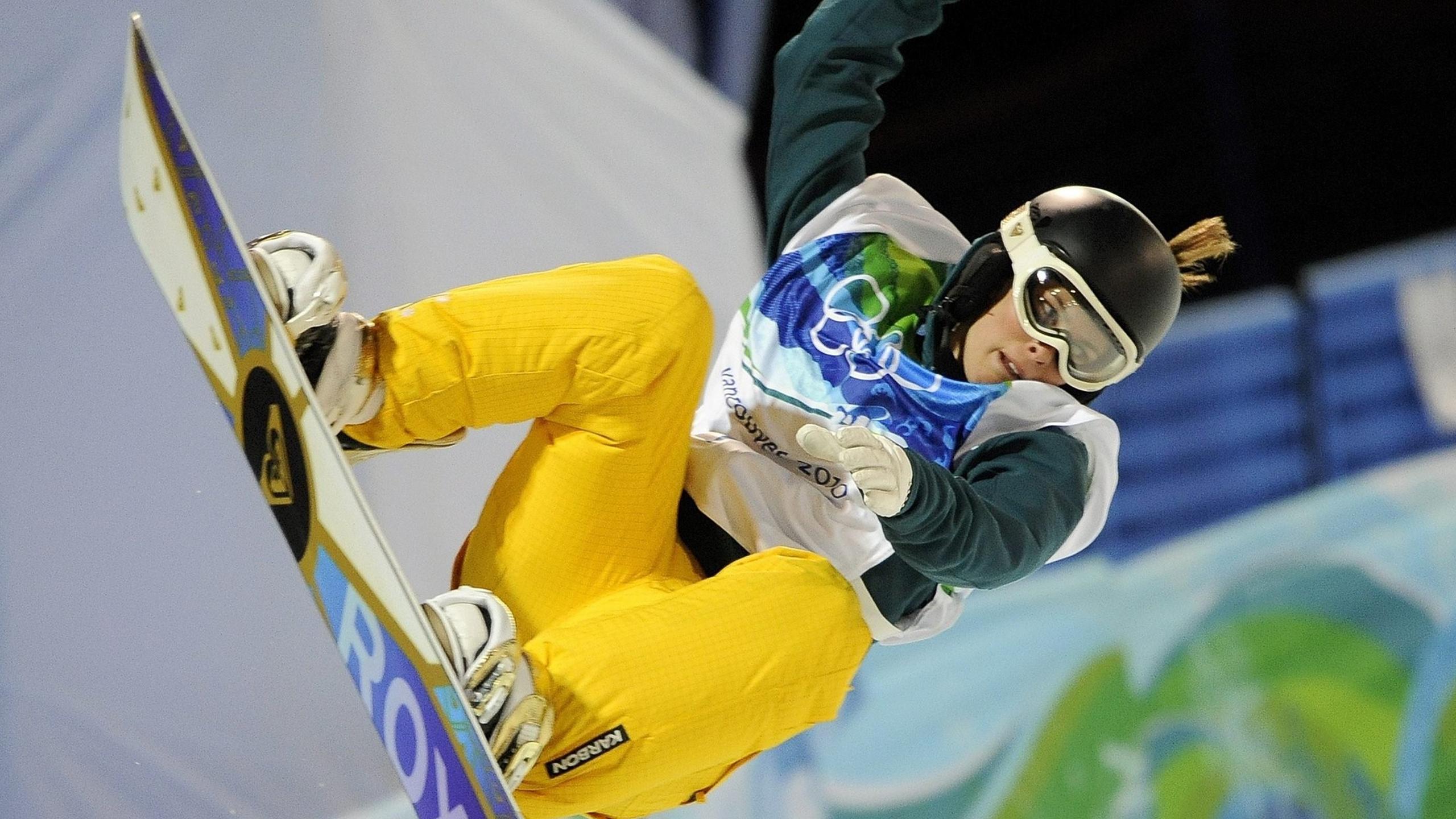 Bright wins halfpipe - Eurosport