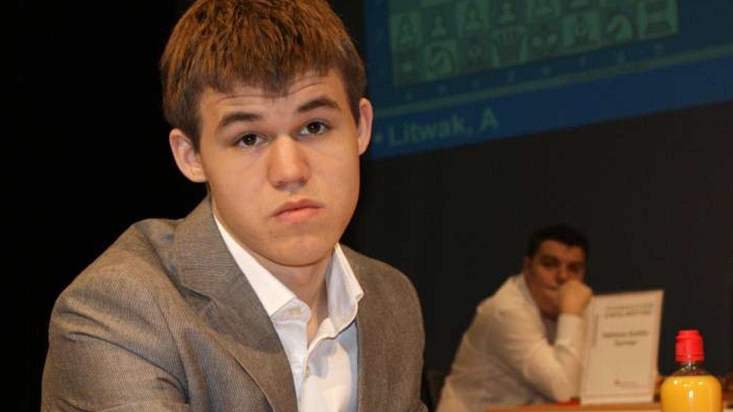 magnus carlsen gary kasparov fide - Eurosport