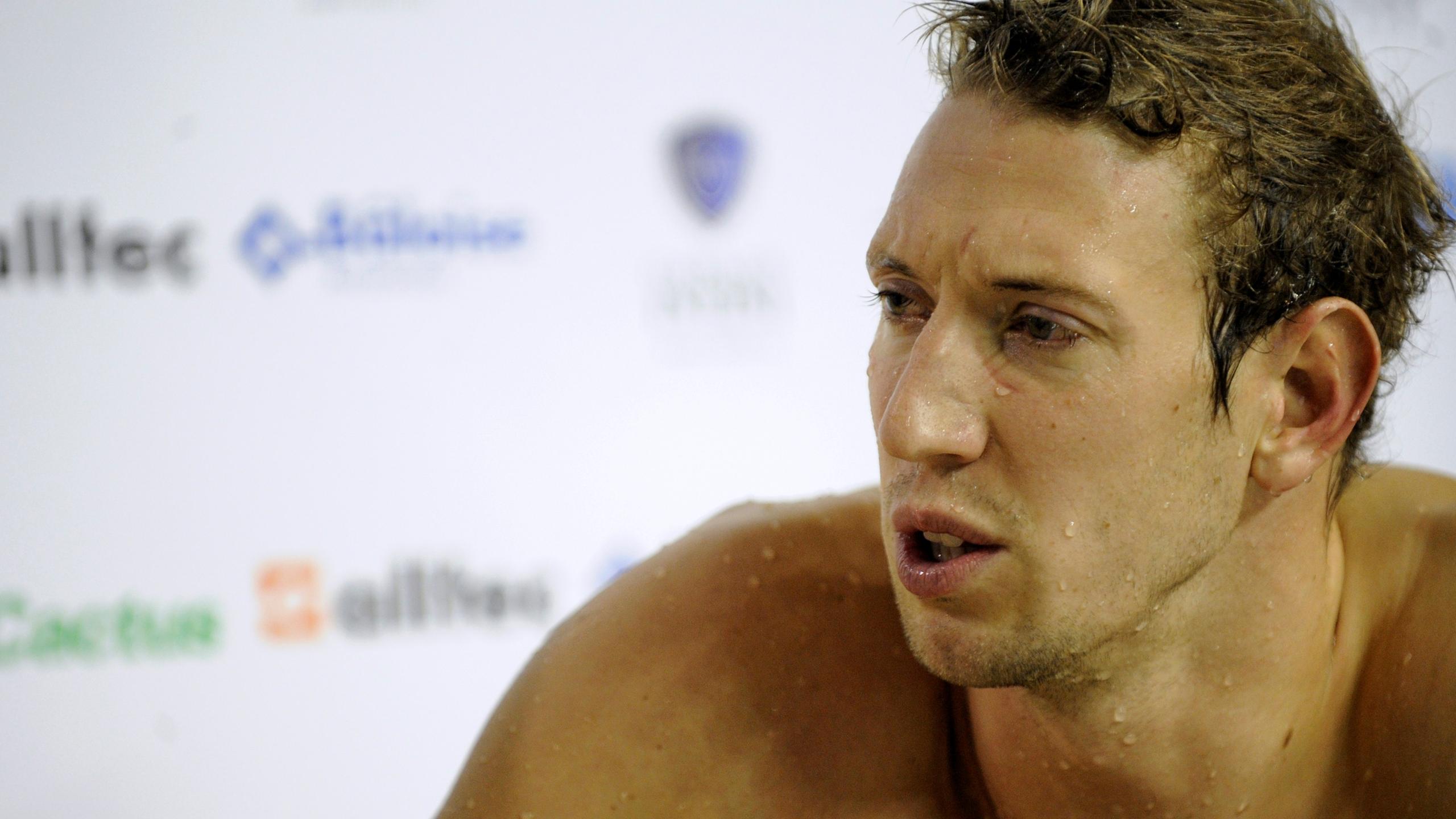 Bernard:"J'arrête en 2012" - Eurosport