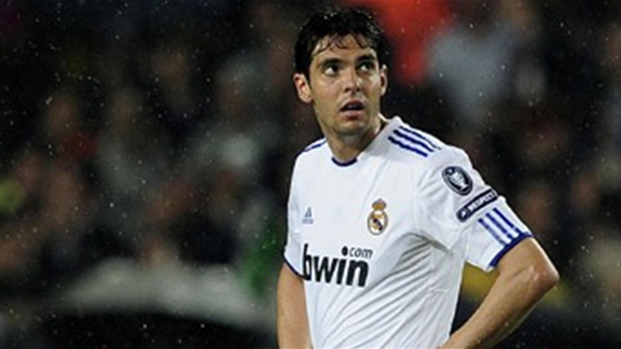 Kaka's mum reveals move - Eurosport