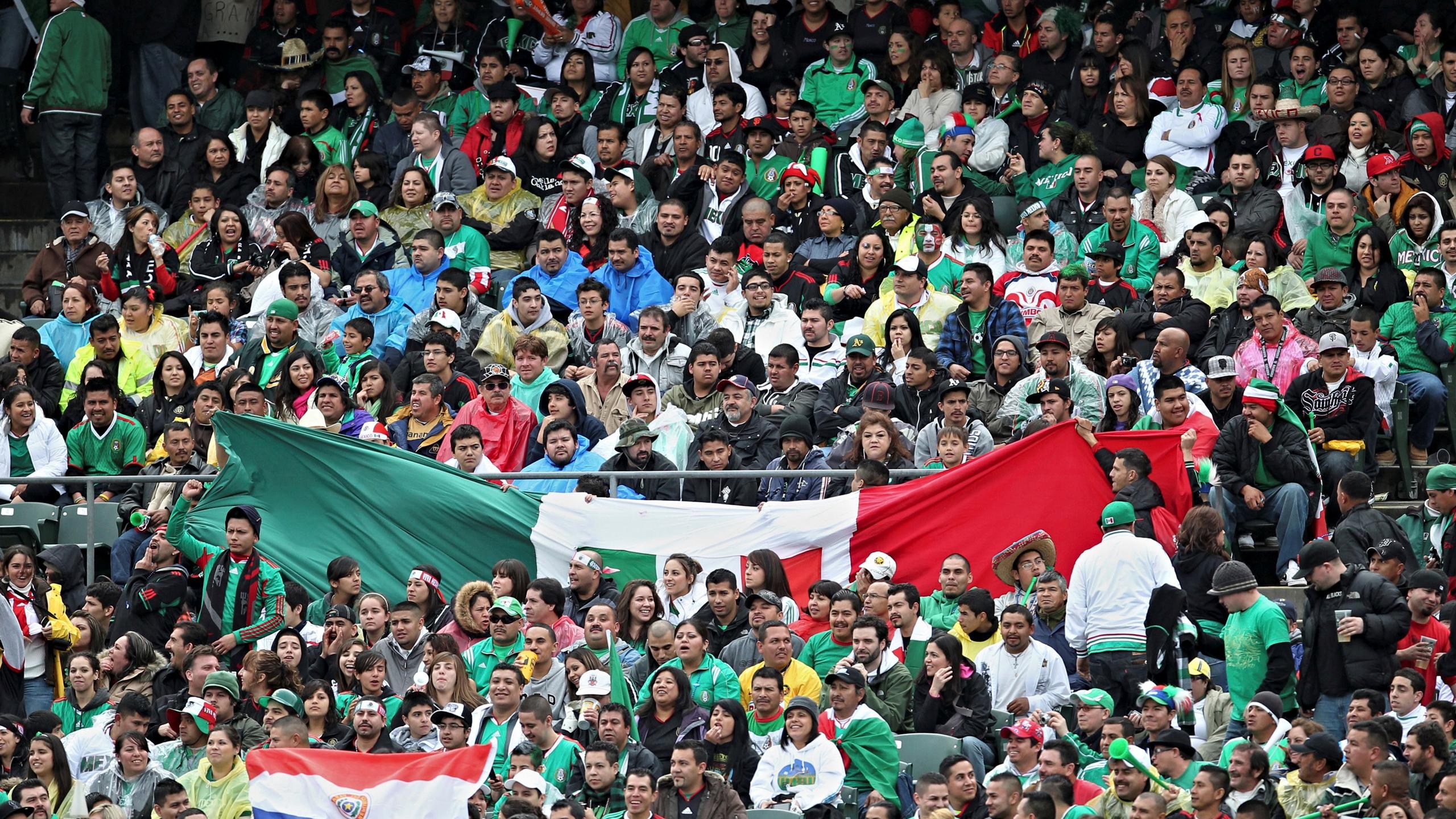 Ex-Mexico star Flores shot - Eurosport