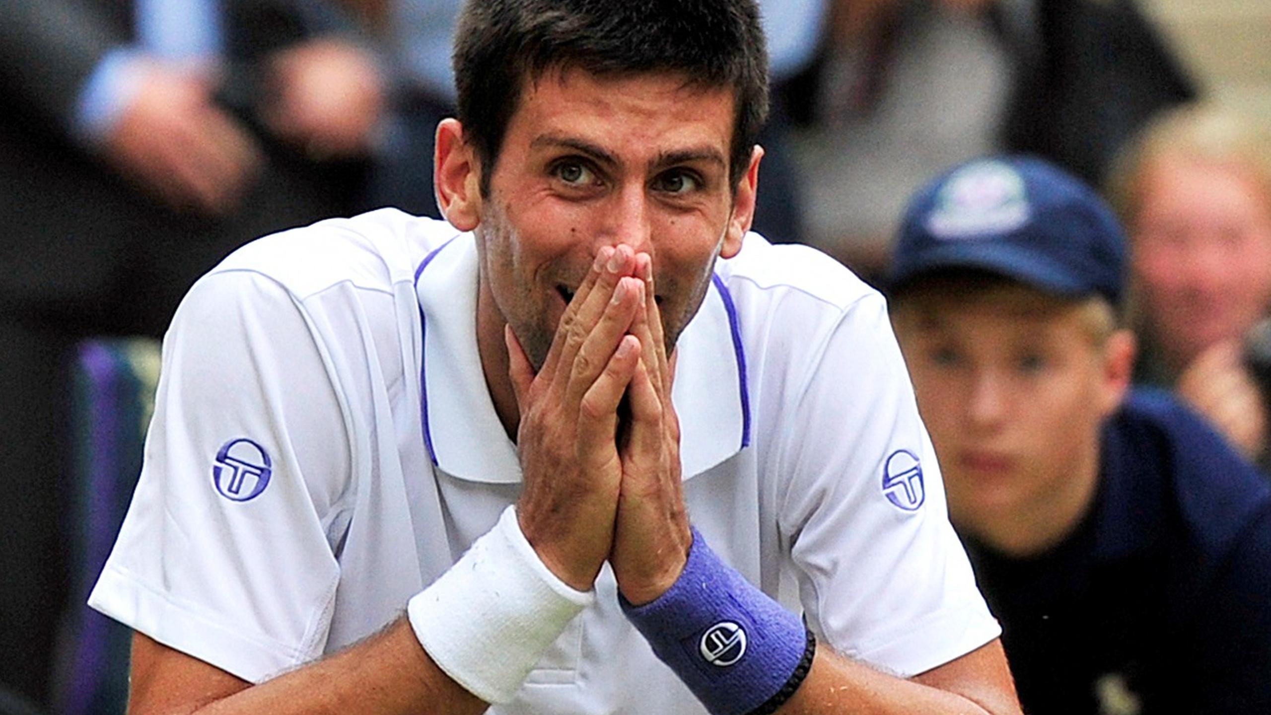 Djoko retourne en enfance - Eurosport