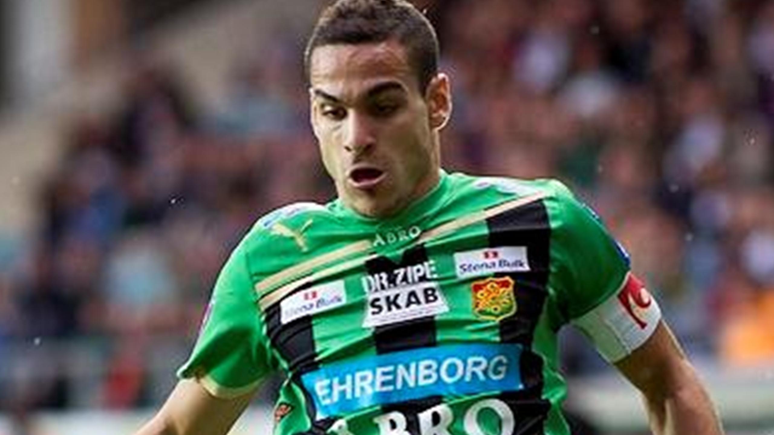 Mervan Çelik'in talibi çok - Eurosport