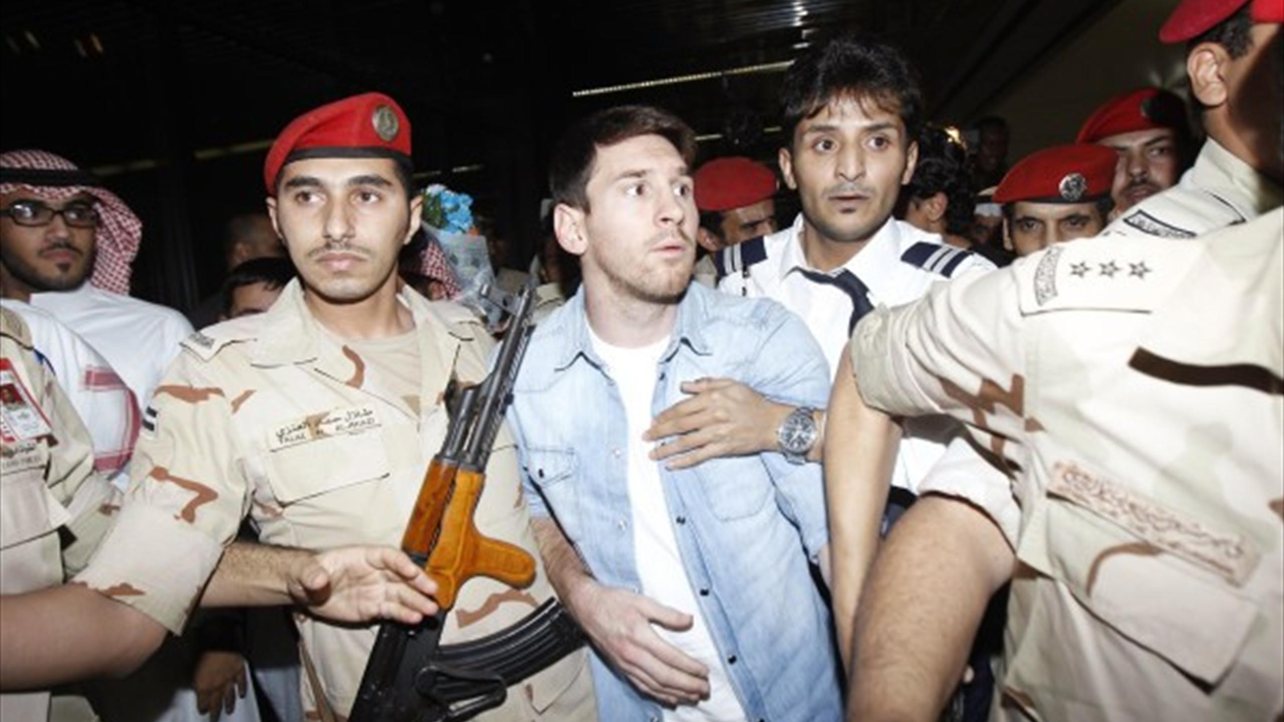 El gran susto de Messi con un arma - Eurosport