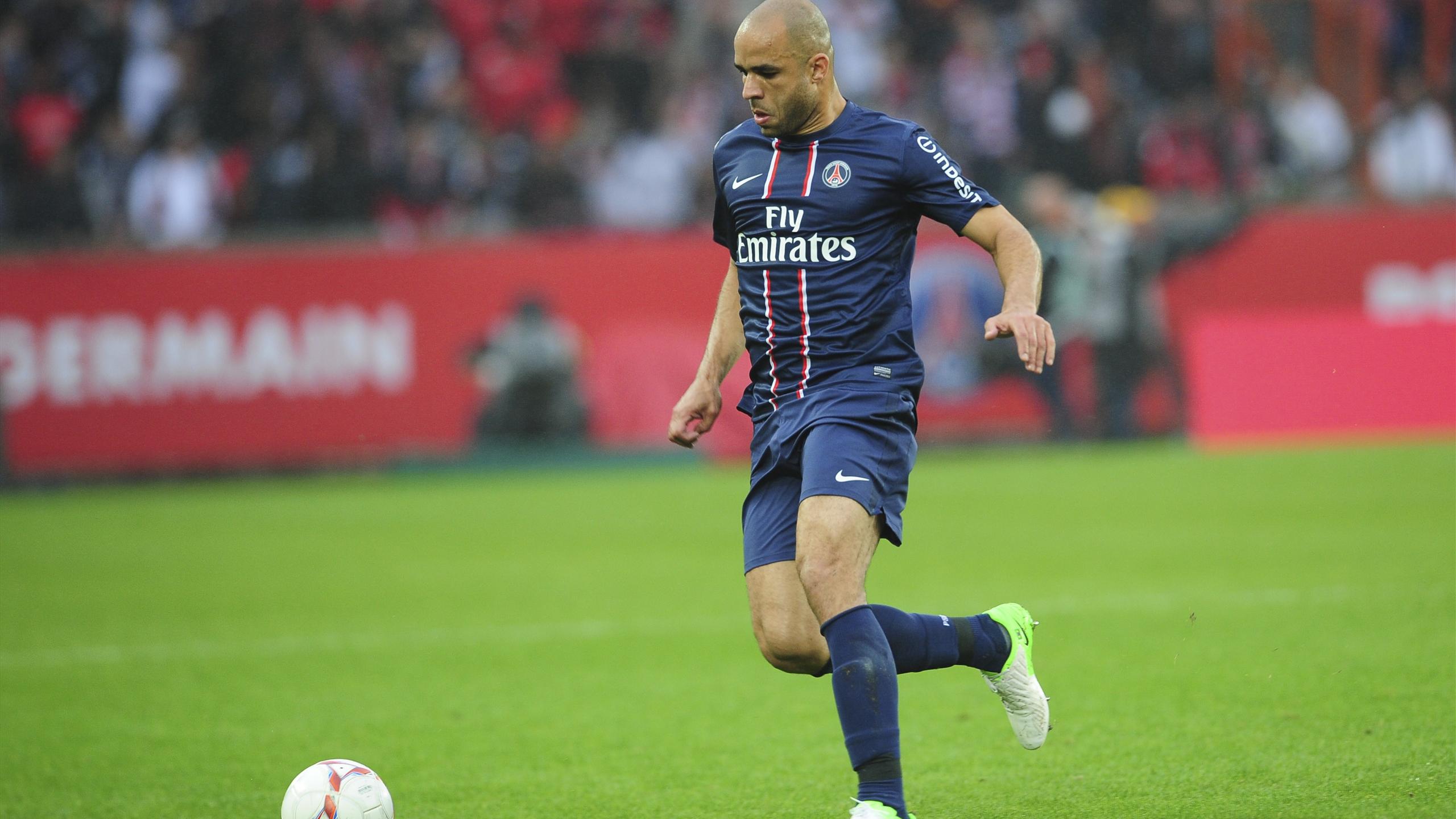 PSG rest Alex ahead of Benfica clash - Eurosport