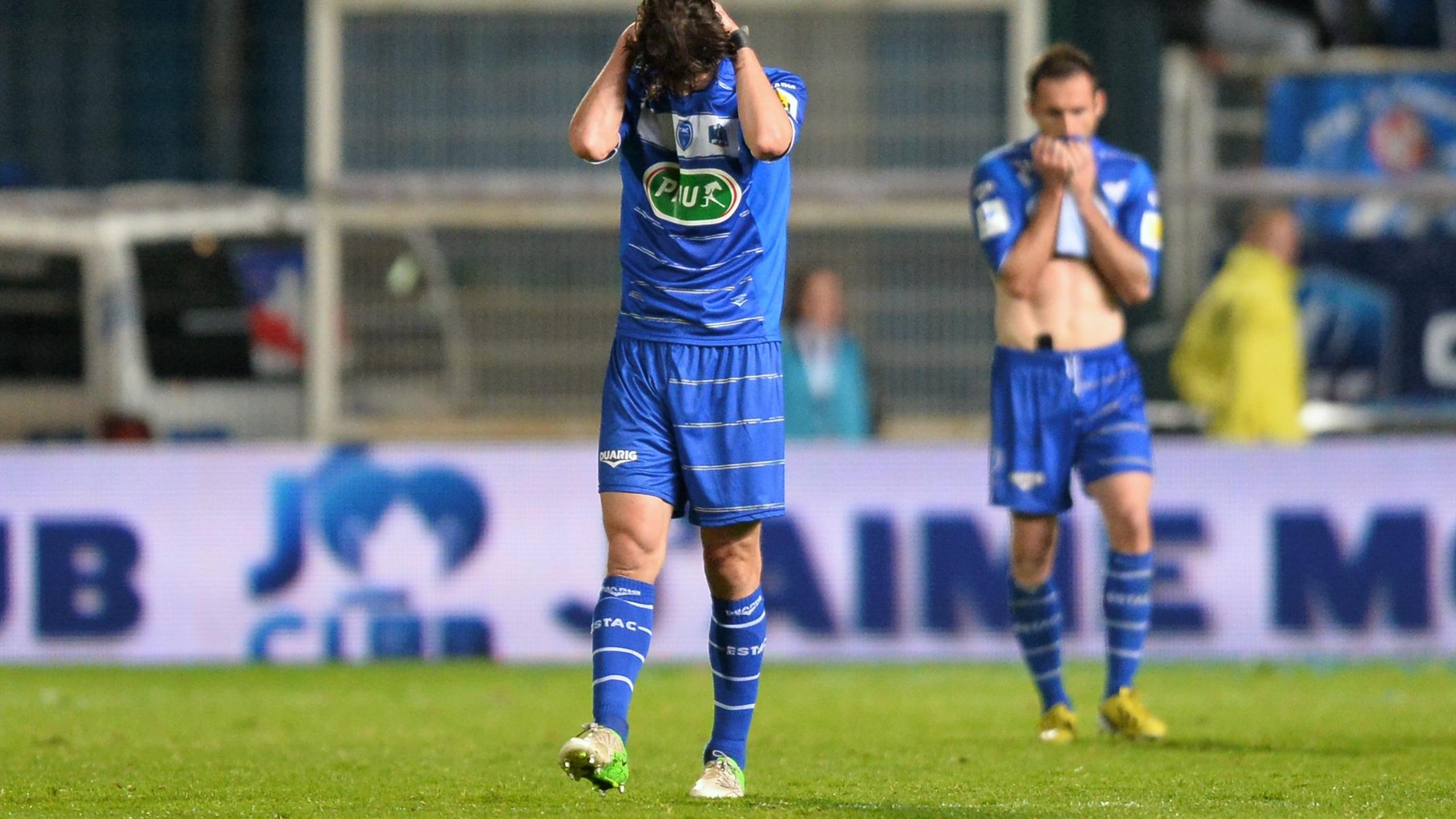 ESTAC : Pas de miracle pour Troyes, relégué en Ligue 2 - Eurosport