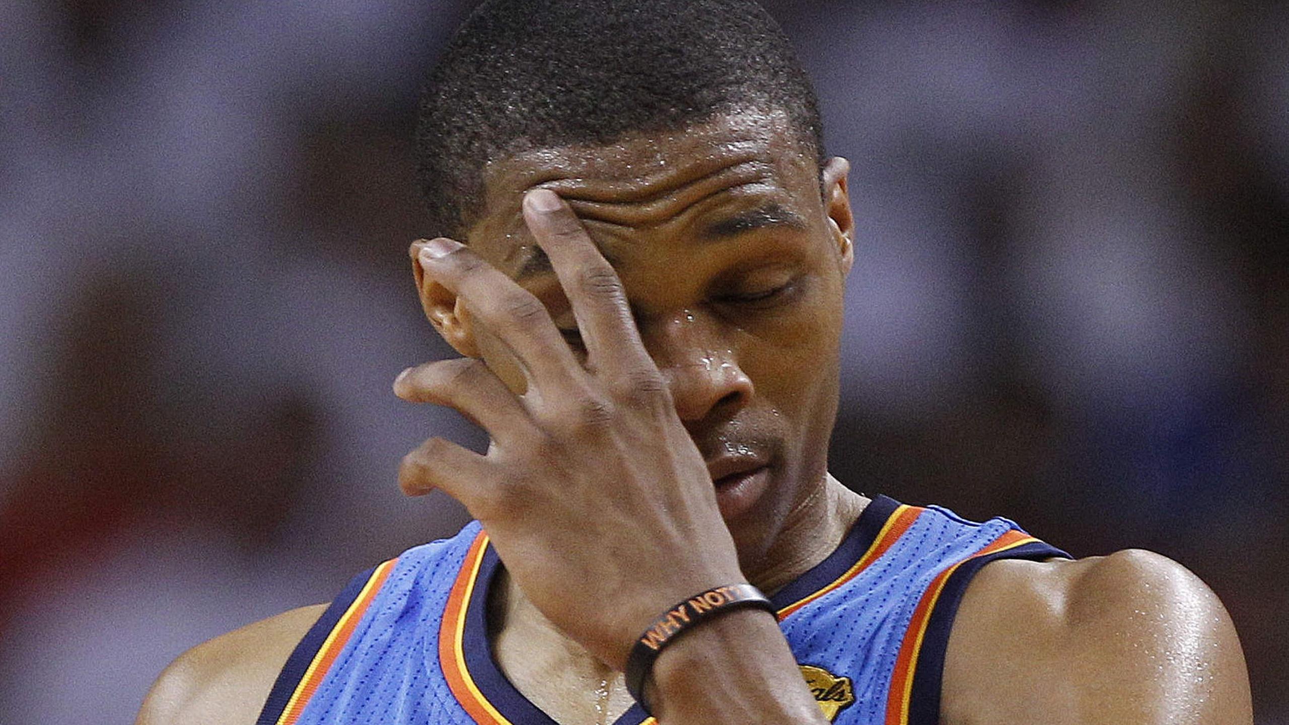 Westbrook out deux mois - Eurosport