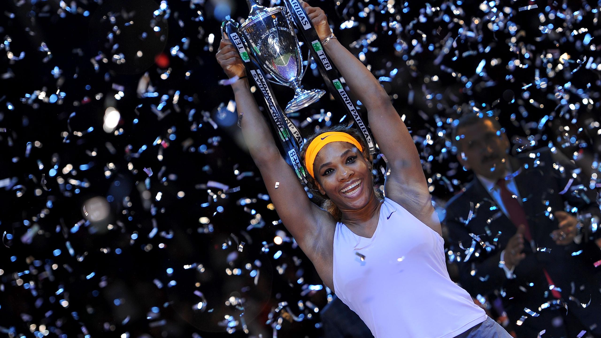 WTA : Serena Williams remporte son quatrième titre au Masters face à Na ...