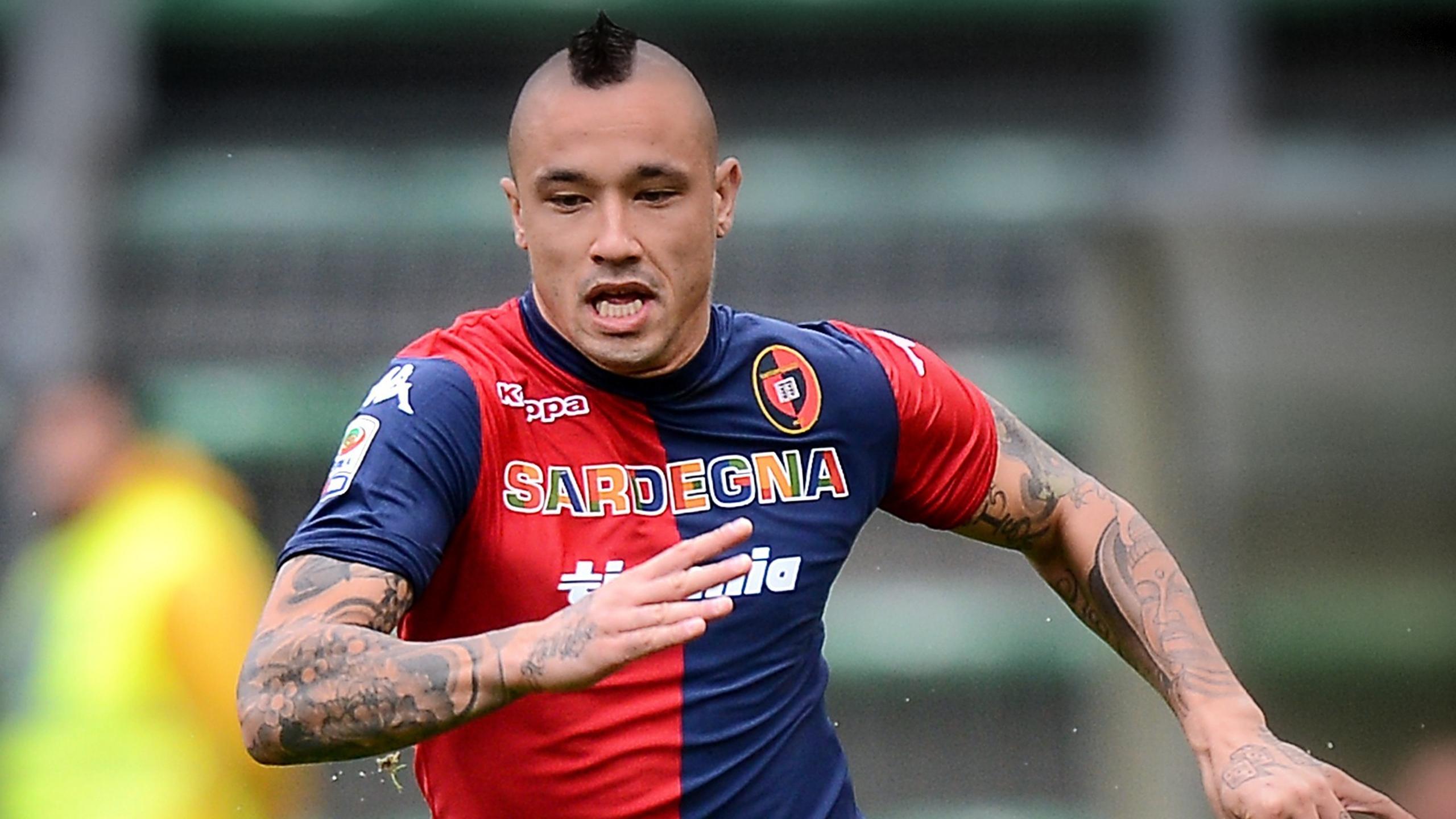 Nainggolan torna al Cagliari: ufficiale il prestito dall'Inter - Eurosport