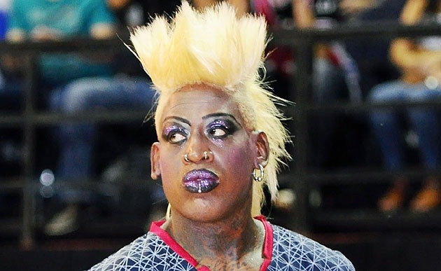 Rodman lució el ‘look’ más extravagante de su vida - Eurosport