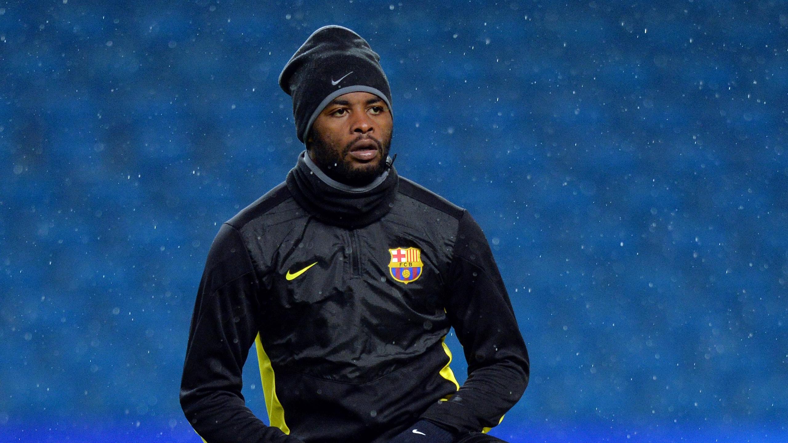 Mercato : Alex Song pisté par le Milan AC ? - Eurosport