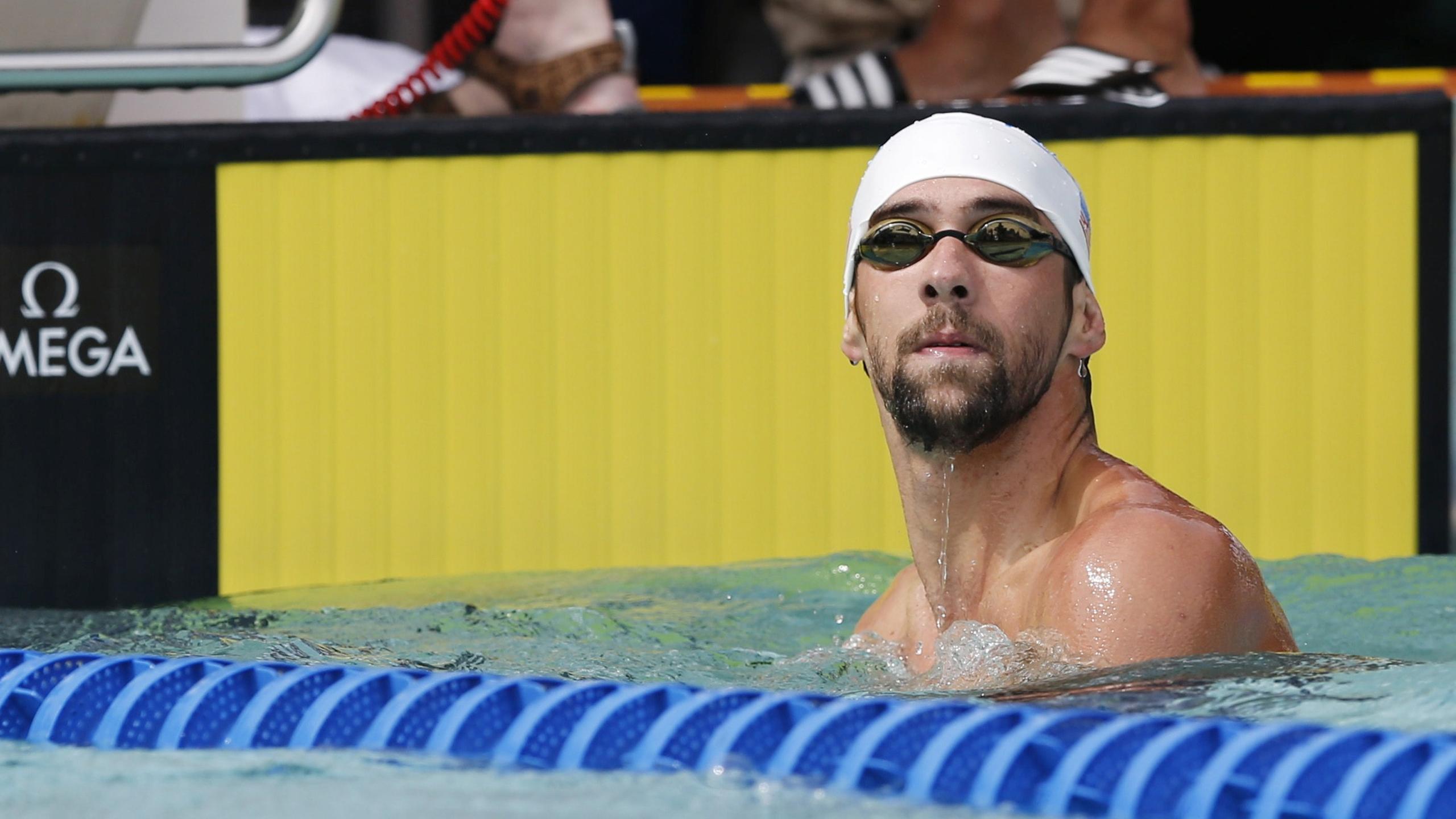 Phelps continues building on return with third in 200 IM - Eurosport