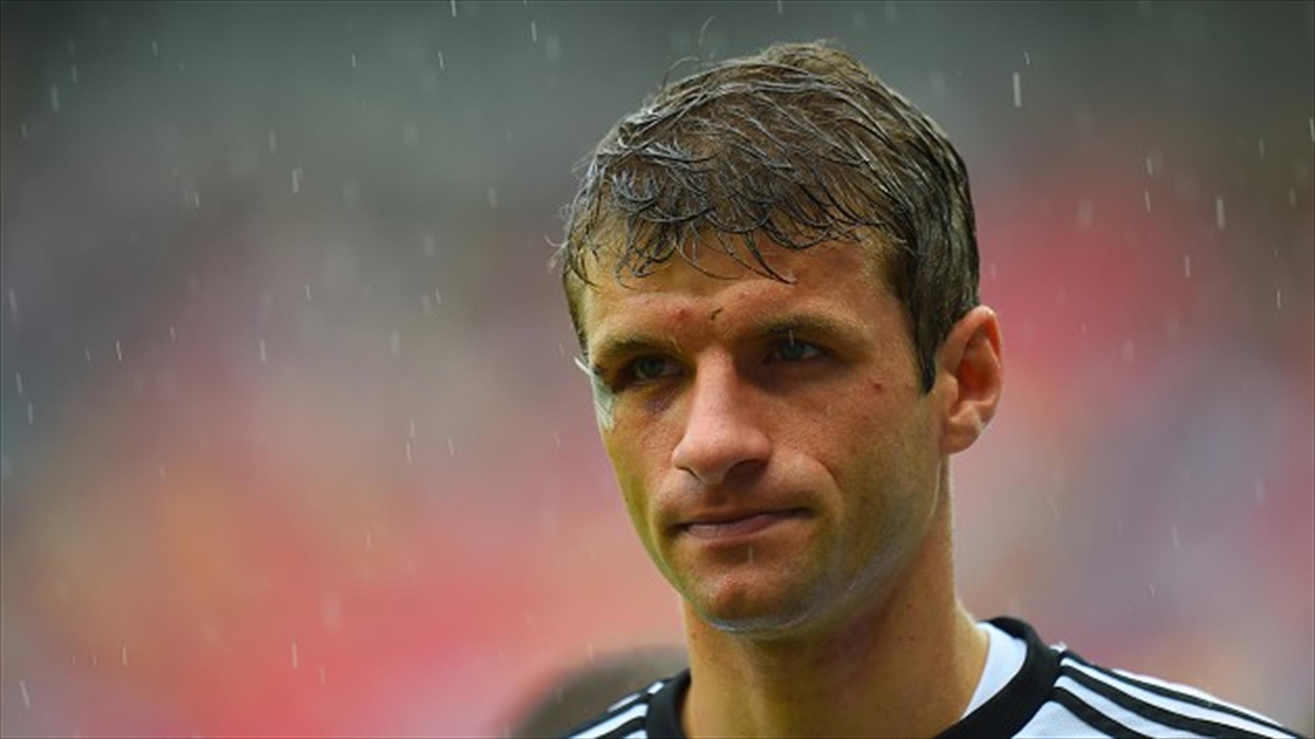 Muller hits out at Germany critics - Eurosport