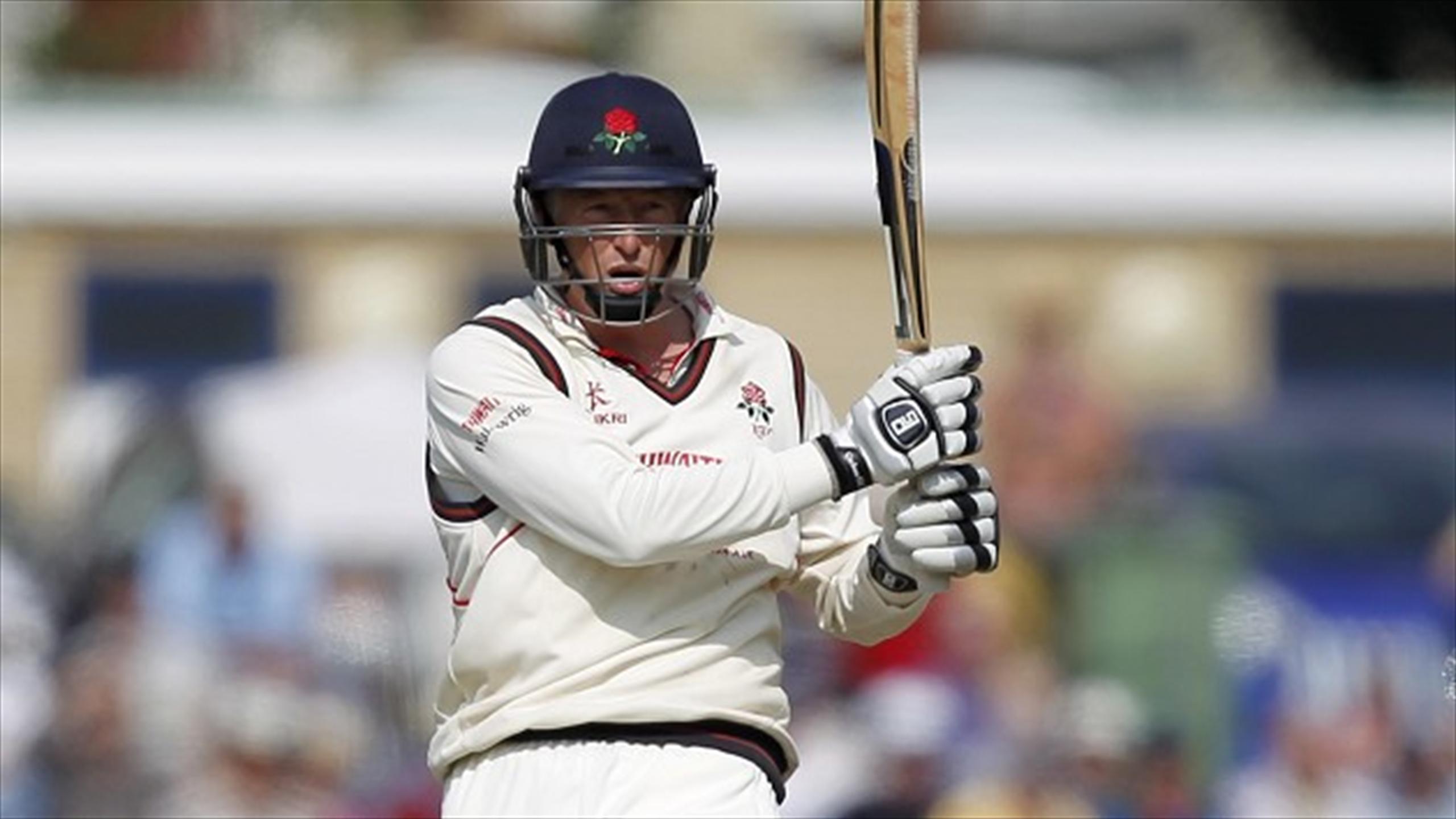 Chapple keeps Lancashire alive - Eurosport