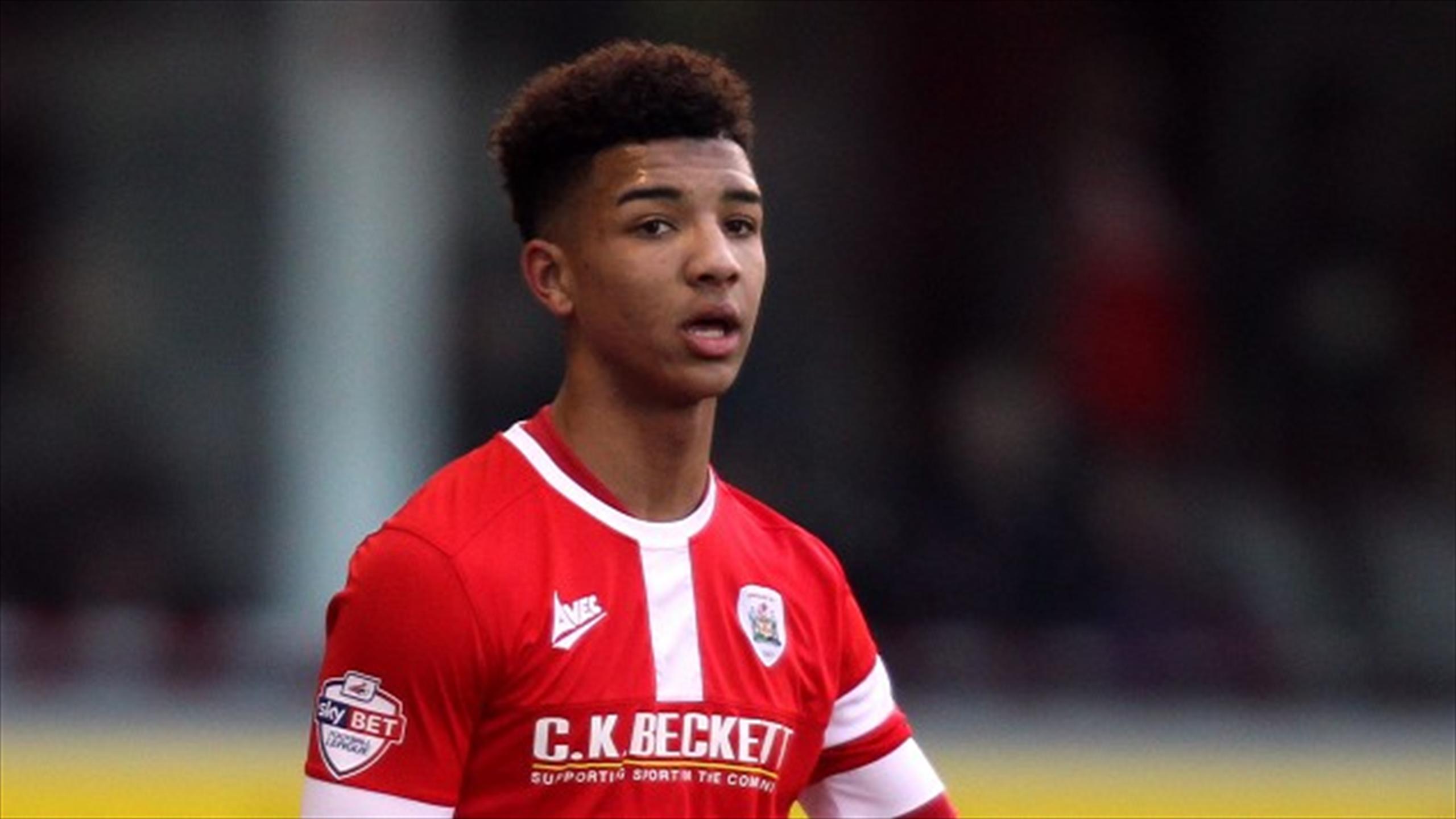 Holgate's hamstring to be assessed - Eurosport