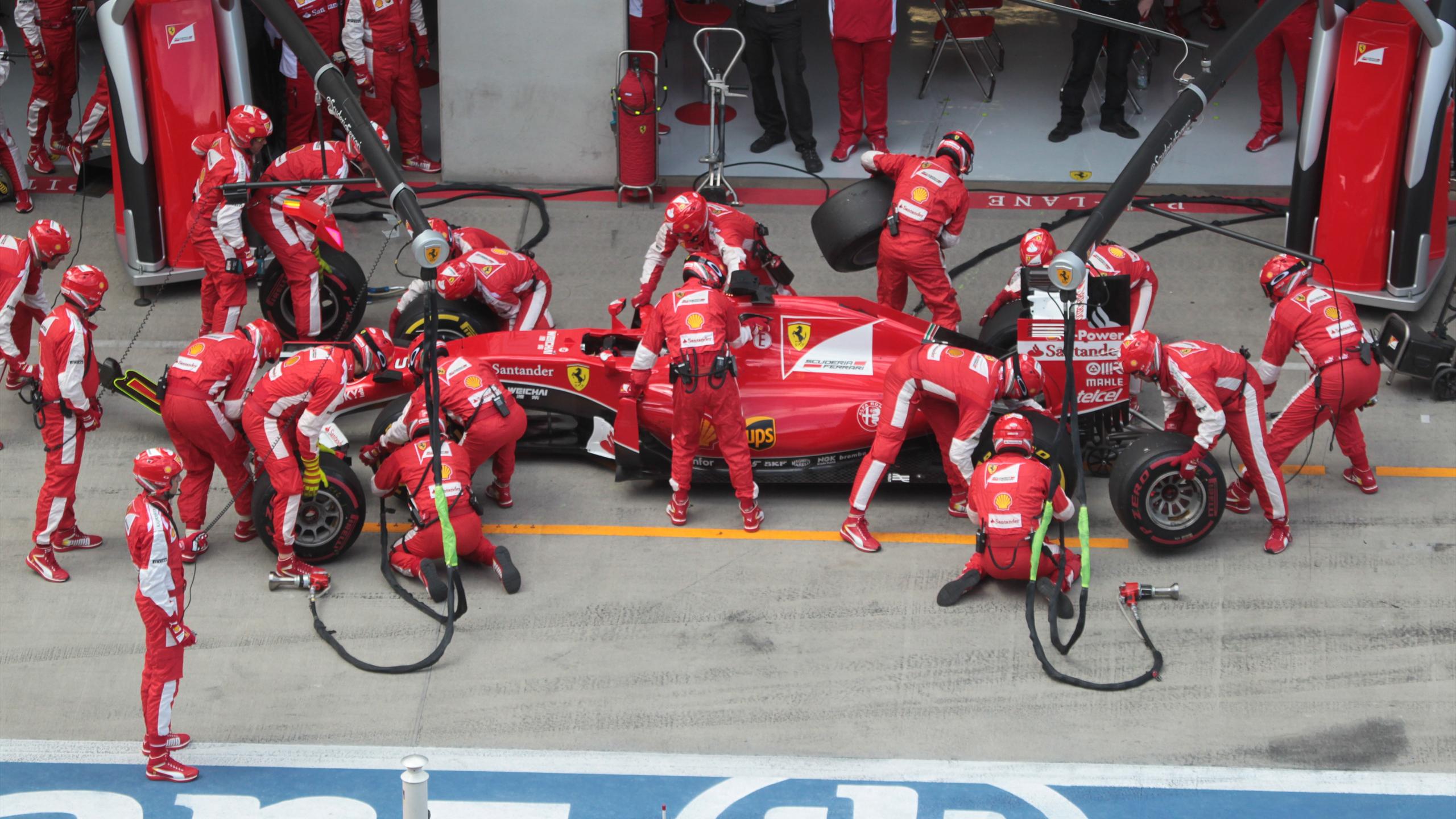 Dove è finito il perfetto box Ferrari di un tempo? - Eurosport