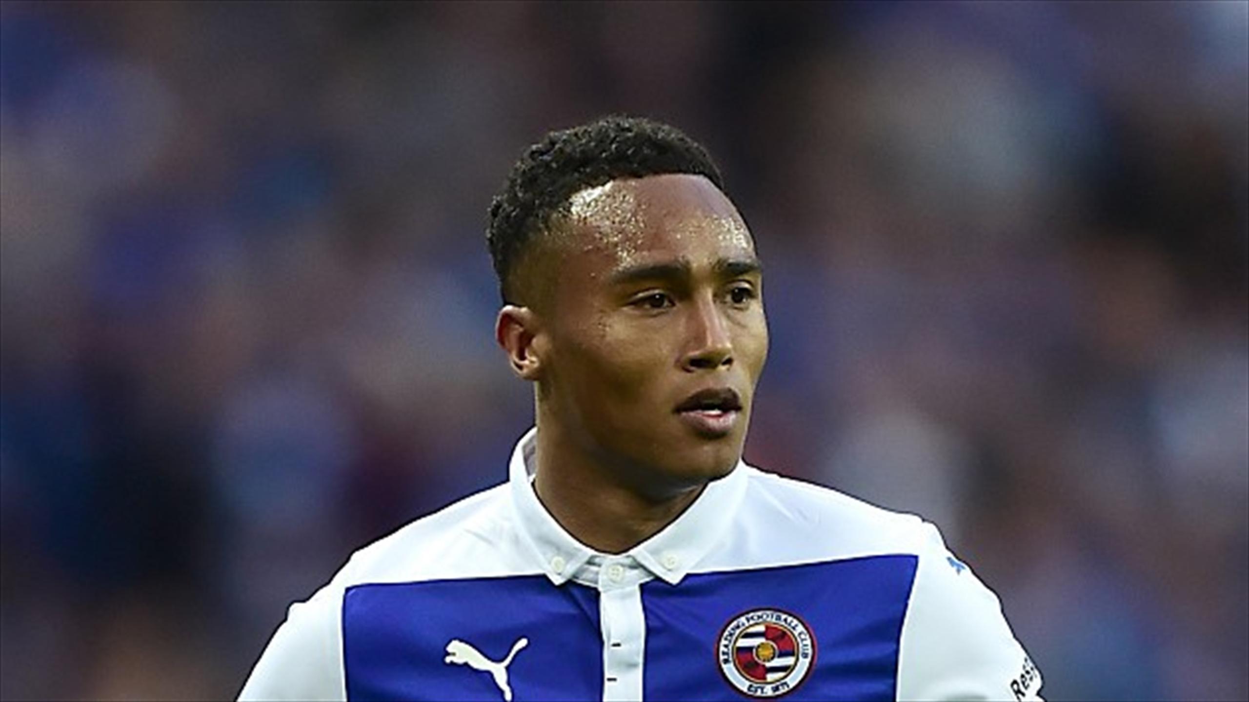 Obita signs new Royals deal - Eurosport