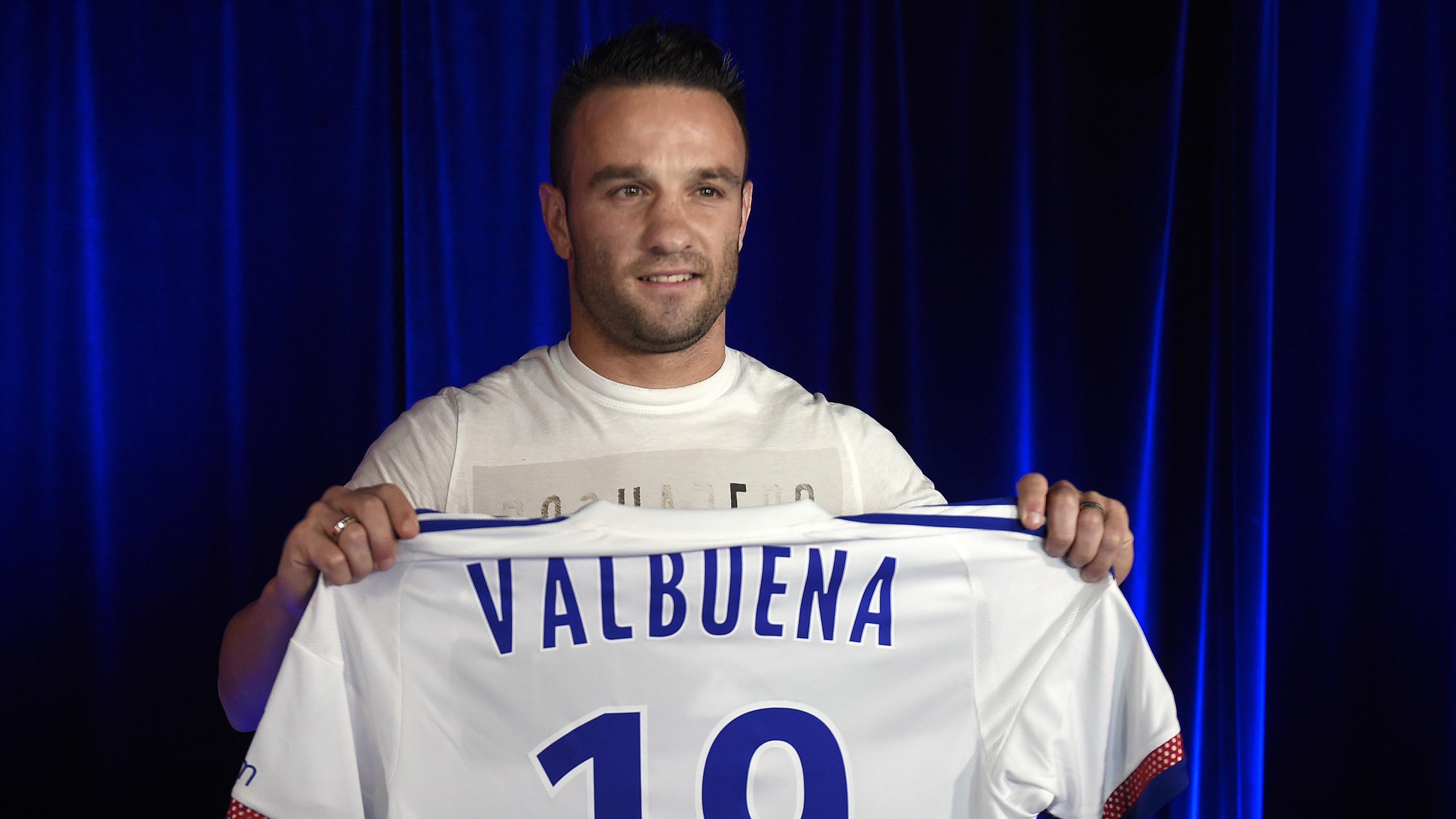 Mathieu Valbuena s’engage à Lyon, qui signe un très beau coup du ...