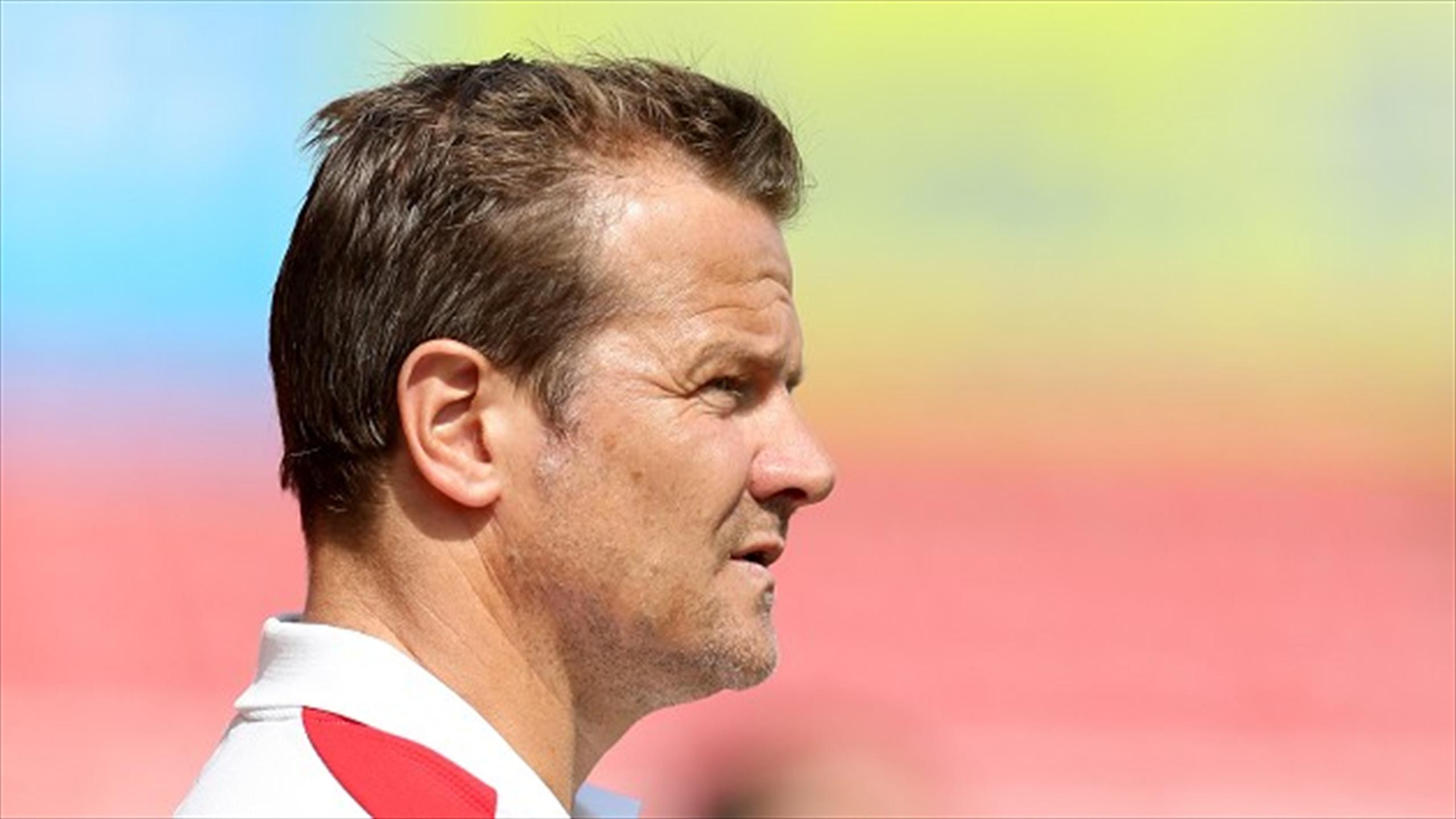 Mark Cooper leaves Swindon - Eurosport