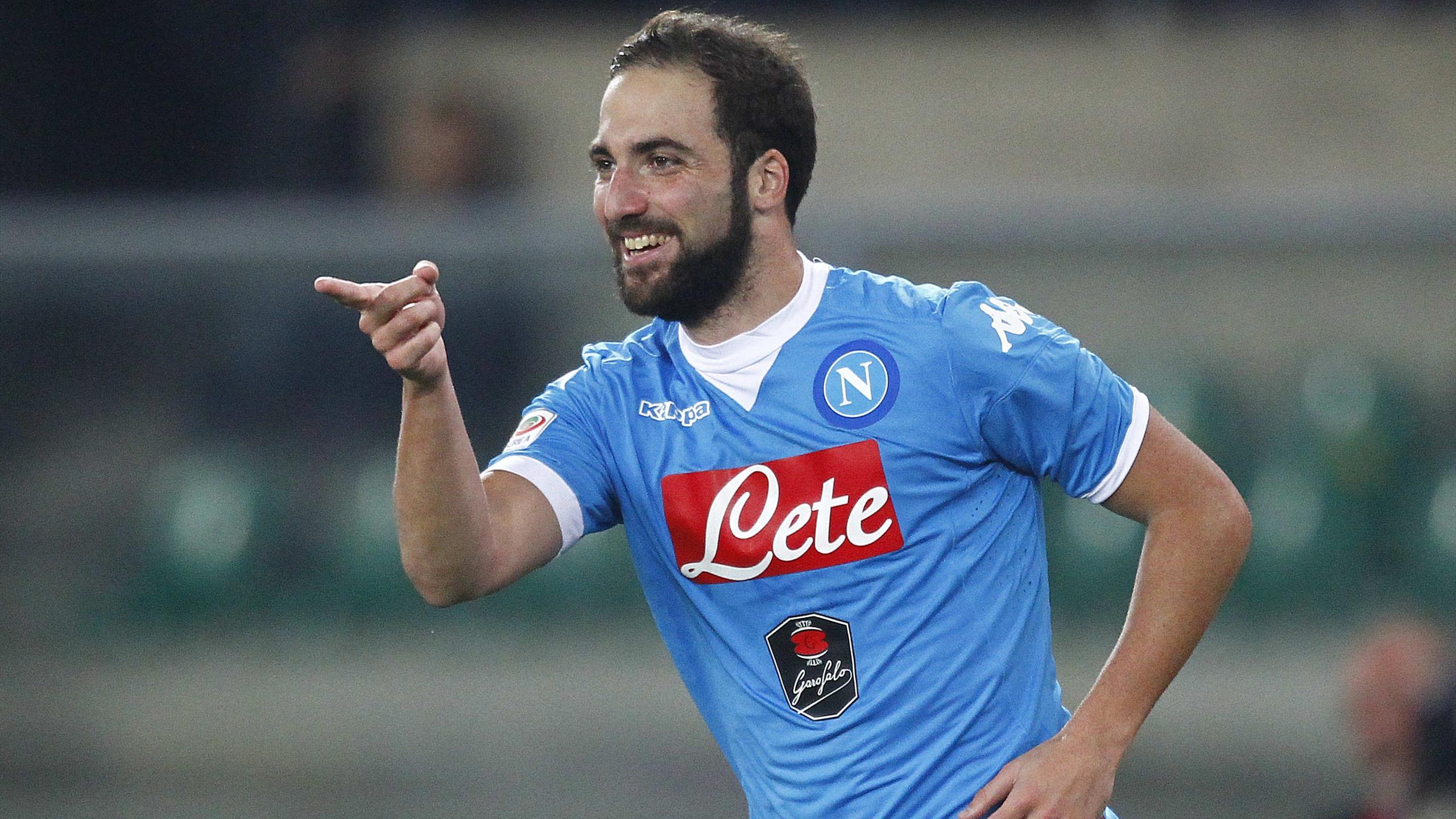 Napoli allo snodo Hellas Verona, quest'anno niente turnover - Eurosport