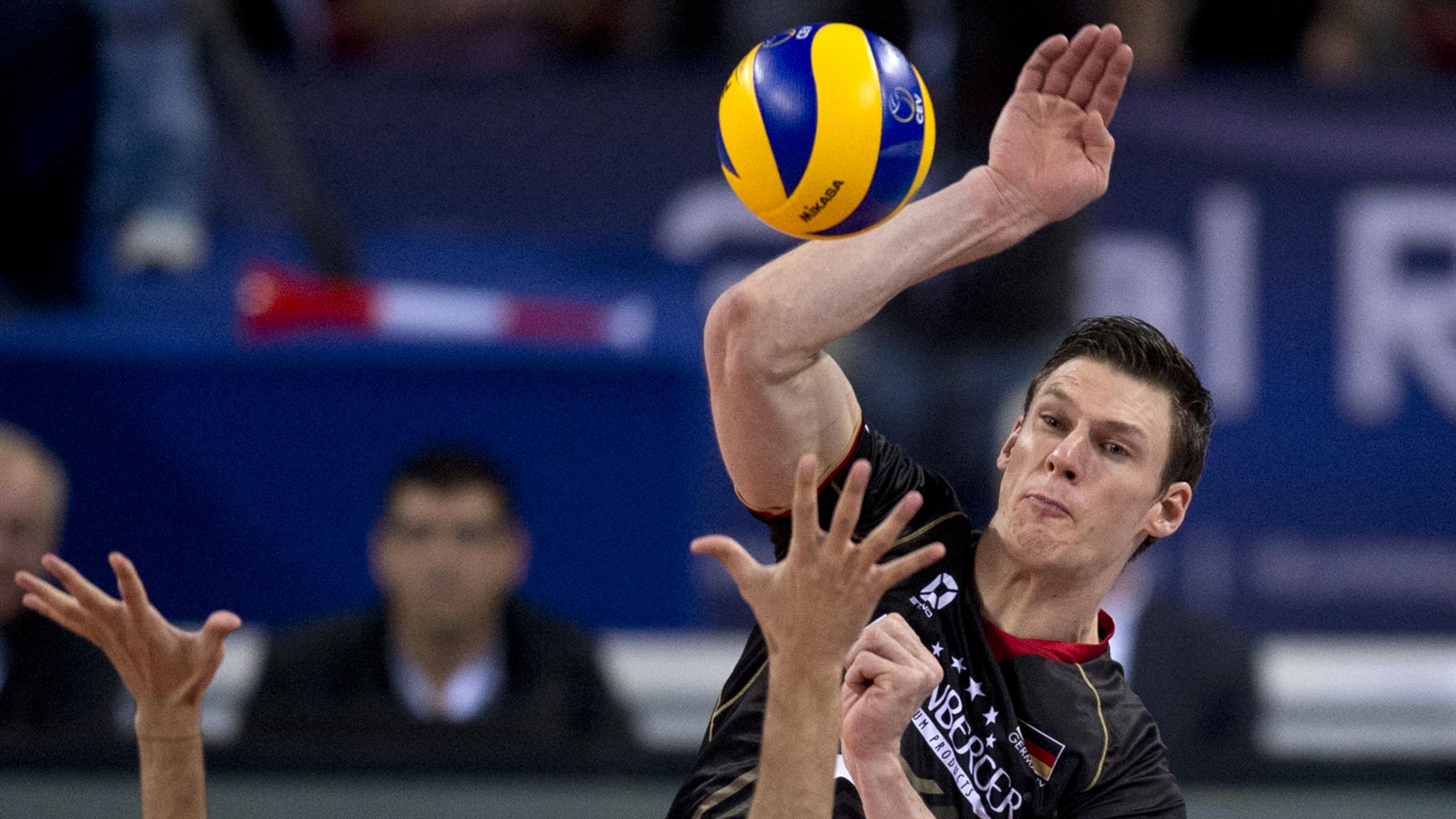 Deutsche Volleyballer gefordert: Olympia-Quali in Berlin und Ankara ...