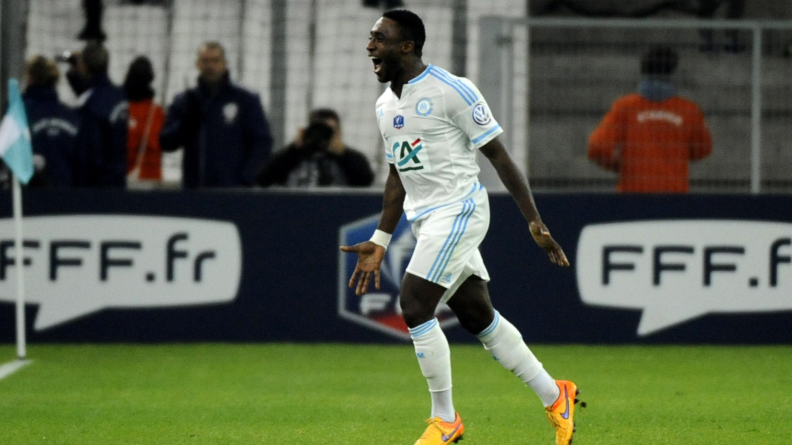 Dja Djédjé signe à Watford et l'OM se déplume encore - Eurosport