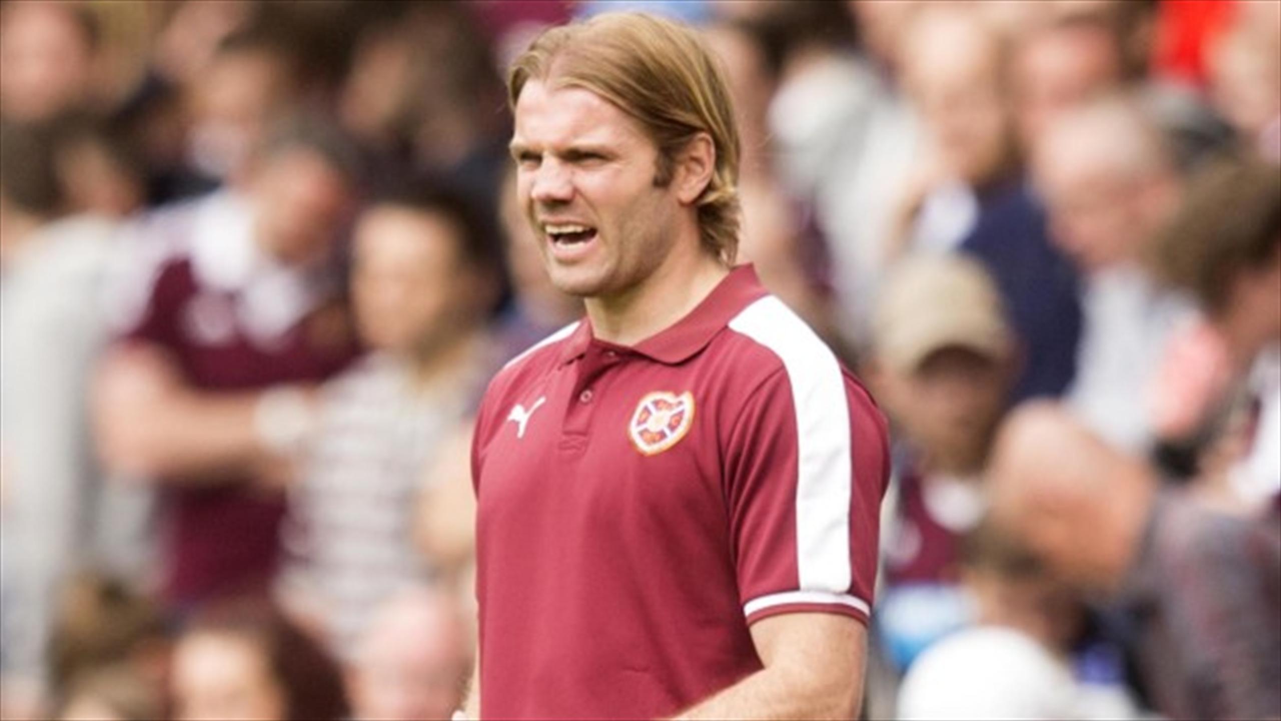 Hearts boss Robbie Neilson content with goalless draw in Malta - Eurosport