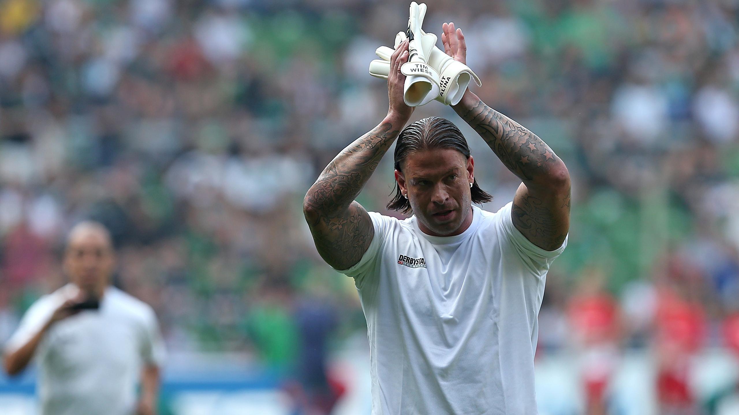 Tim Wiese vor Saisonauftakt: "So fängt sich Werder Bremen einen Zehner ...