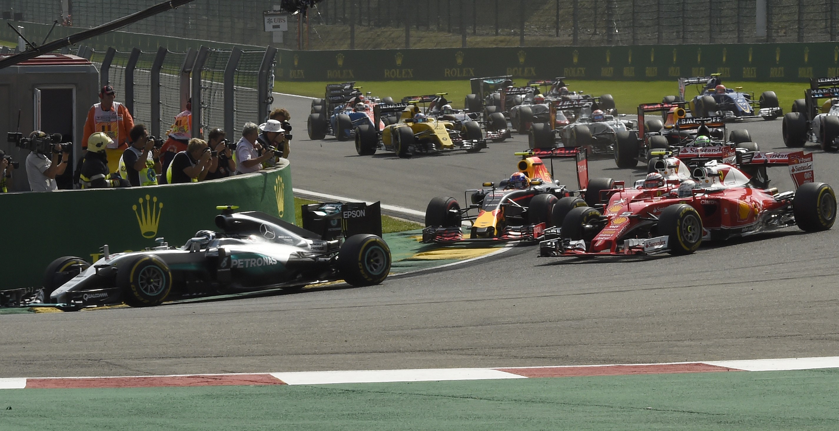 La chicane de Suzuka, virage le plus célèbre de tous les circuits ...