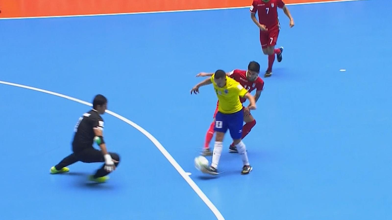 VIDEO - Futsal World Cup: Iran stun Brazil in truly extraordinary match ...