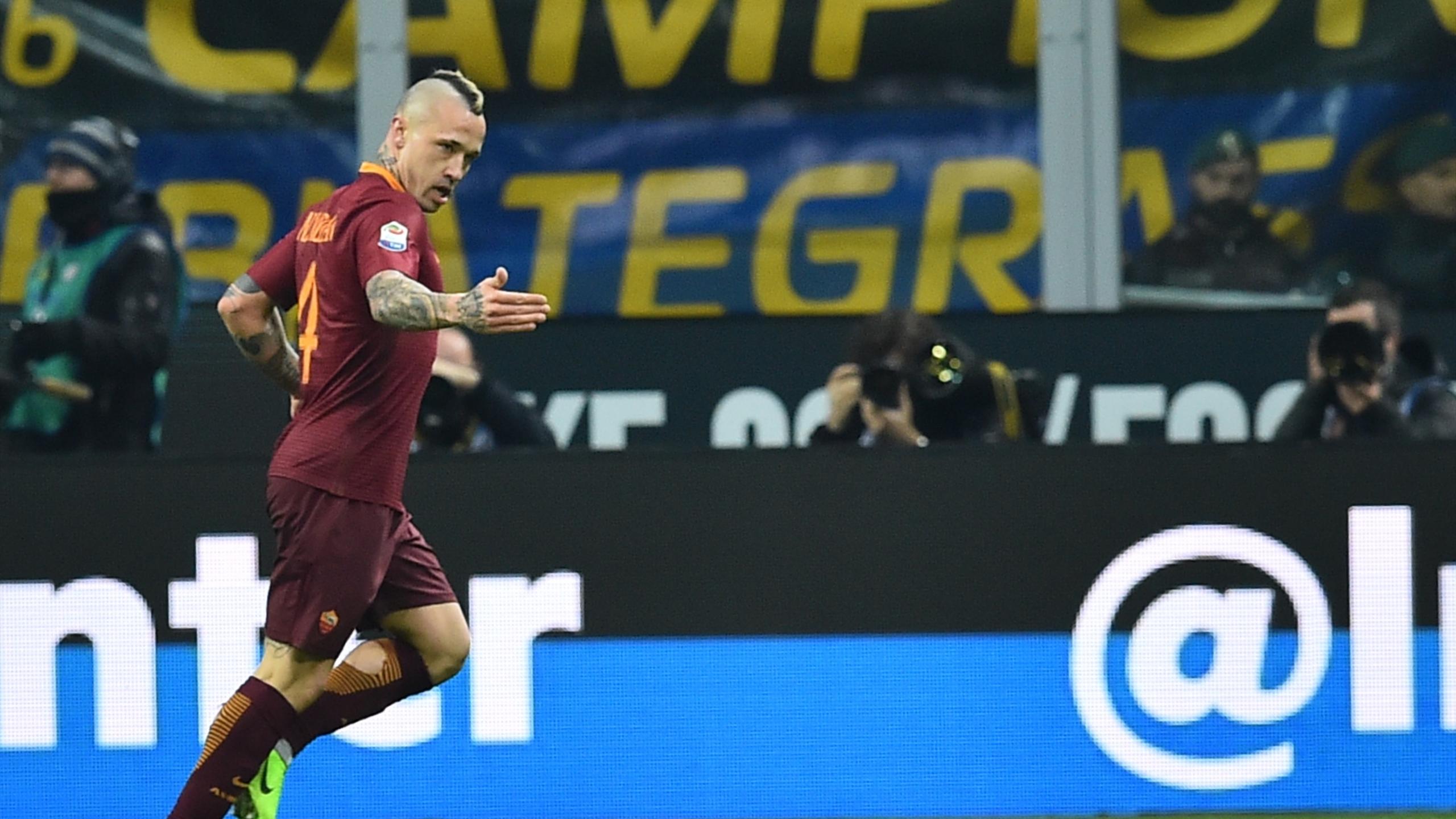 VIDEO - Les deux buts de Radja Nainggolan face à l'Inter - Eurosport