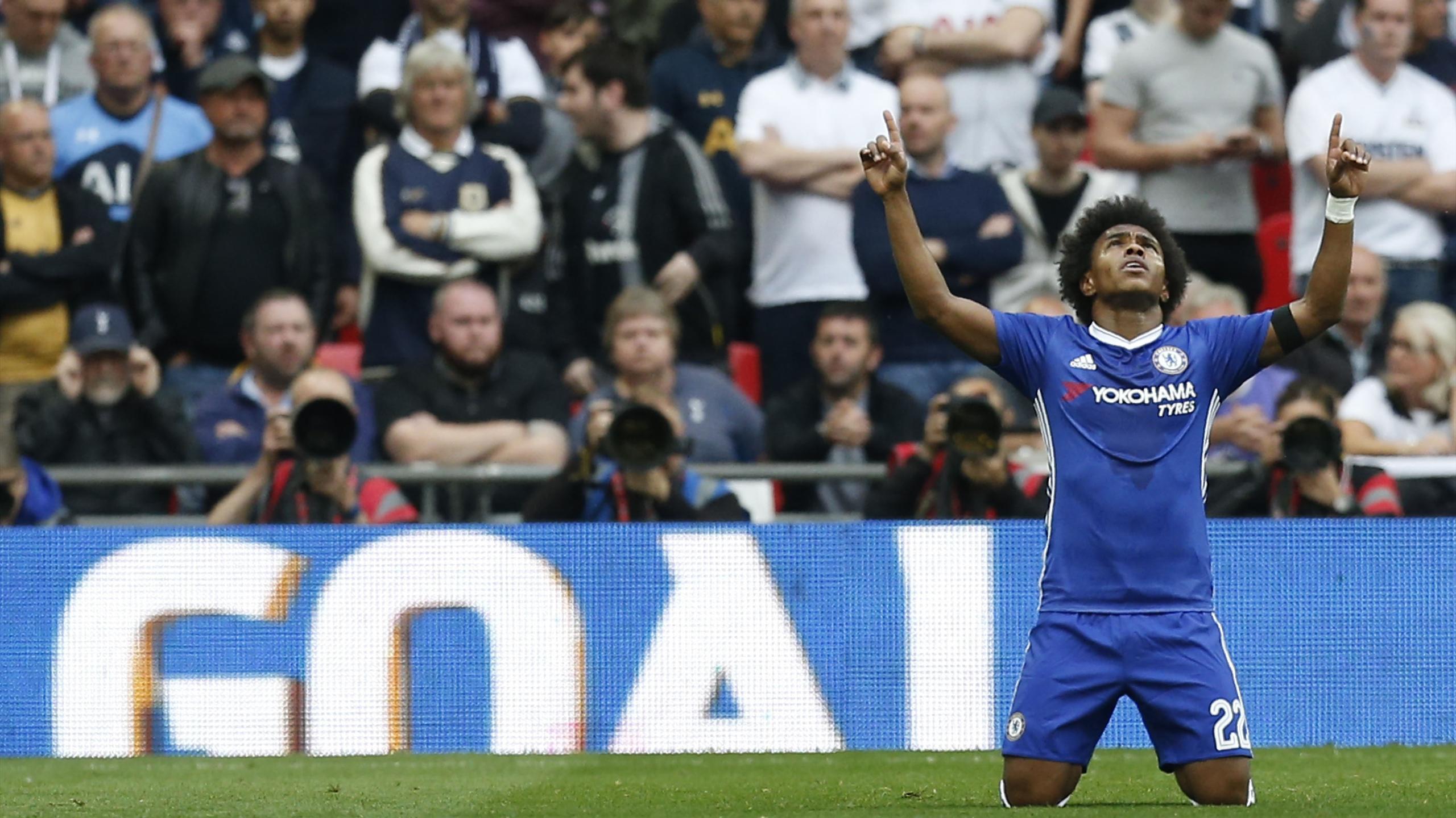 Chelsea's victory was convincing but the title race is still on - Eurosport