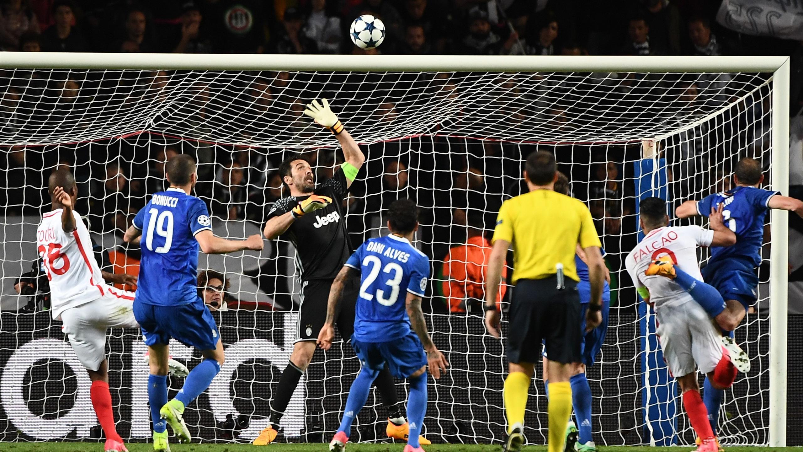 Monaco-Juventus, Buffon leggendario: e la parata su Germain ricorda ...