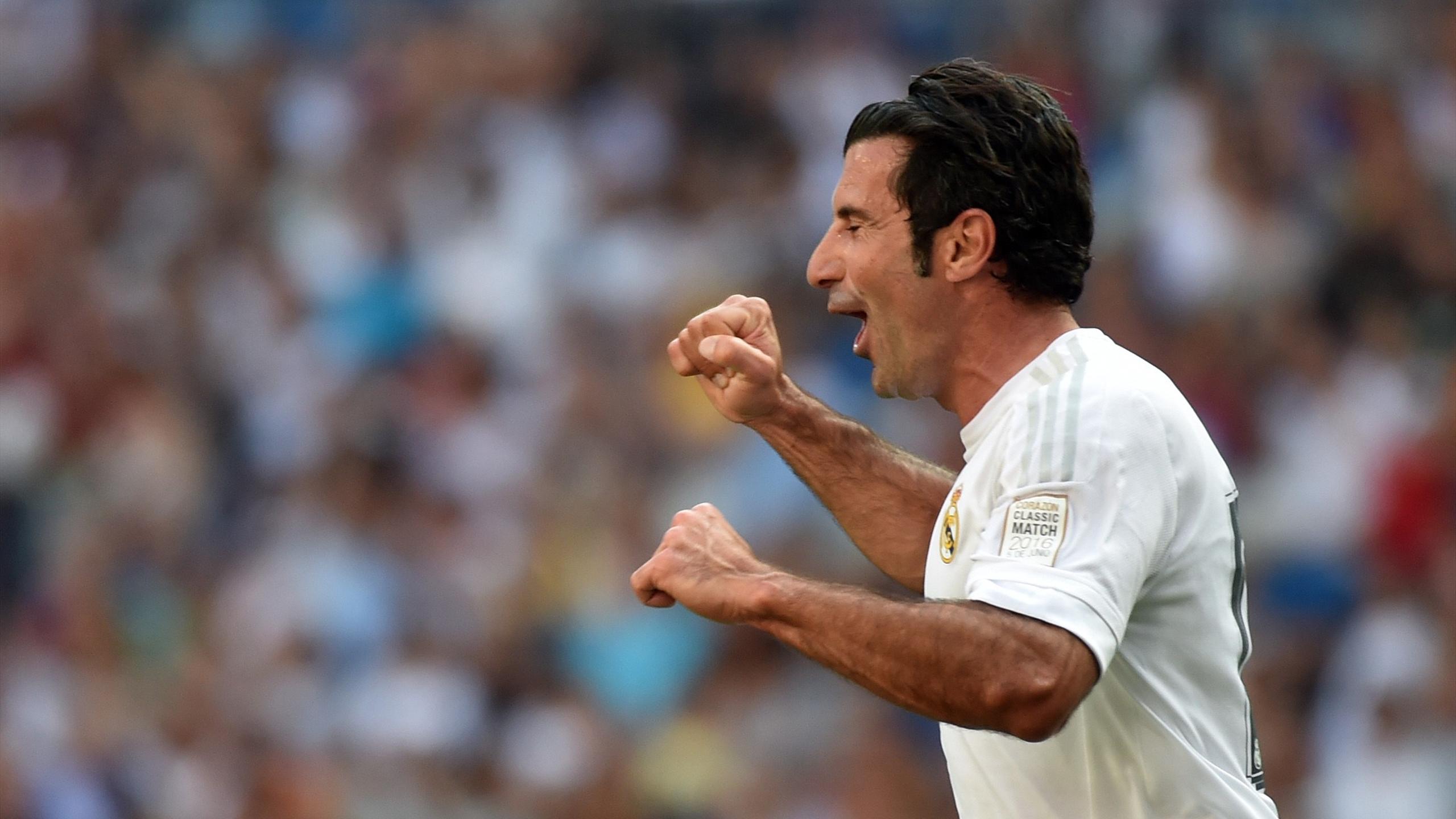 VIDEO - Luis Figo n'a pas perdu la main : son coup franc en lucarne ...