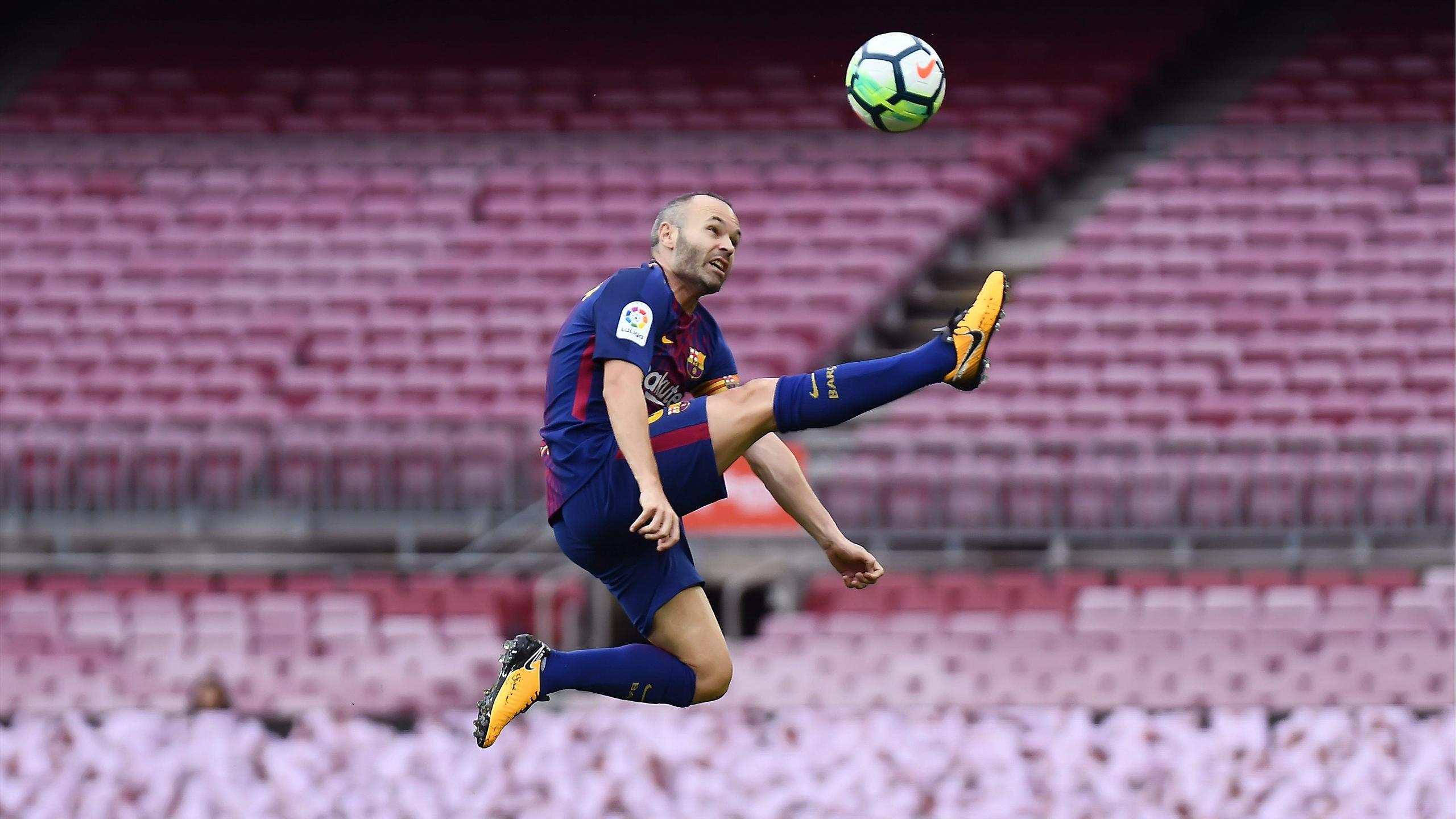 Iniesta, baja para el último partido del Barcelona en la fase de grupos ...