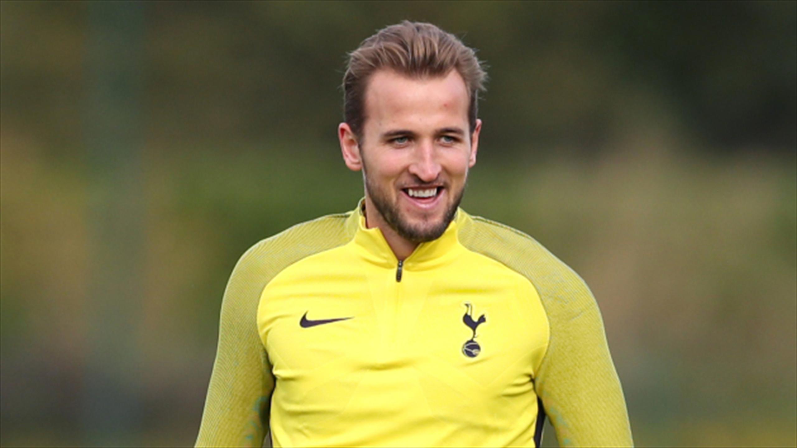 Harry Kane trains ahead of Tottenham's clash against Real Madrid ...