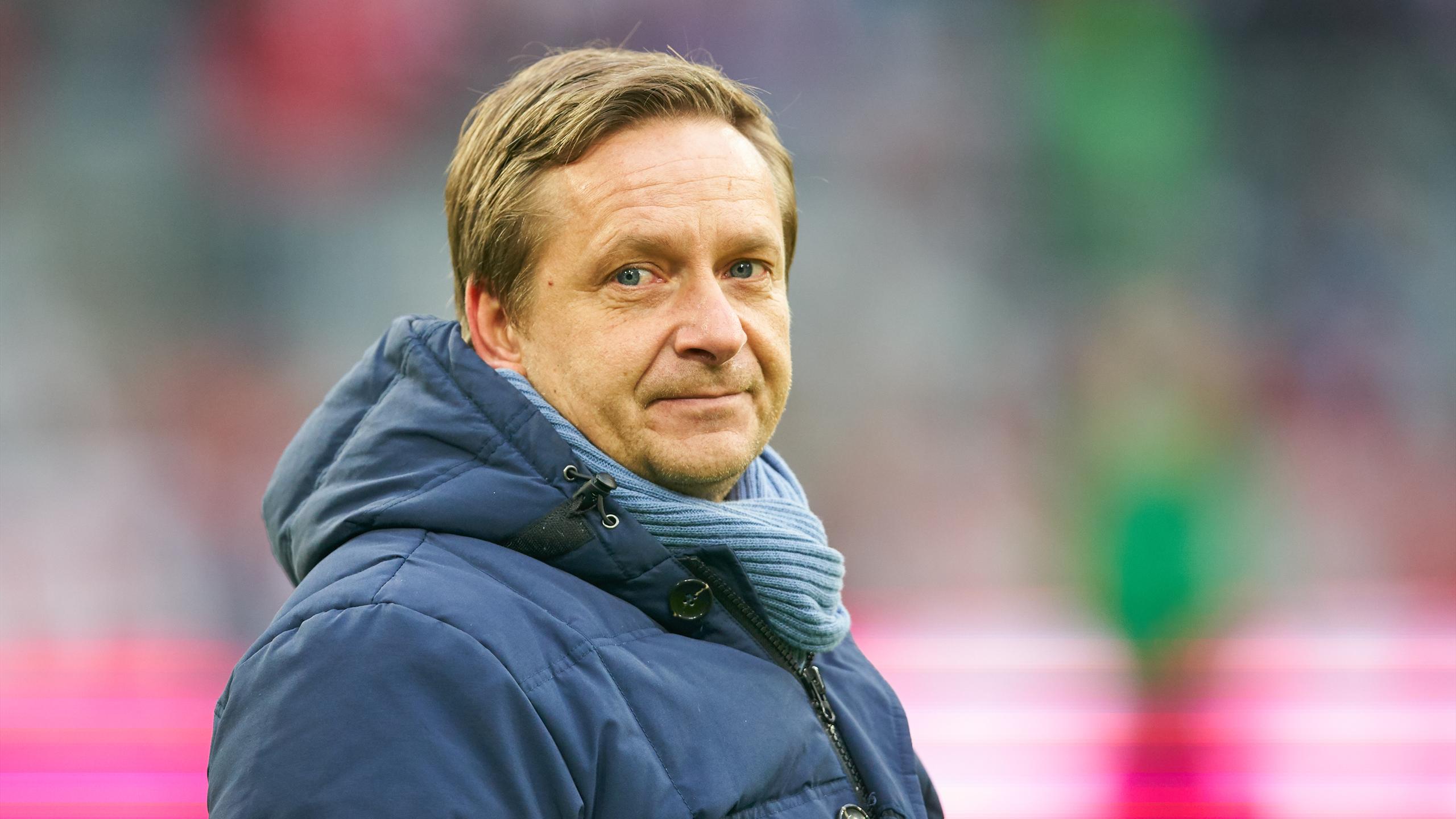 Horst Heldt stellt klar: "Kein Kontakt" zum VfL Wolfsburg - Bundesliga ...