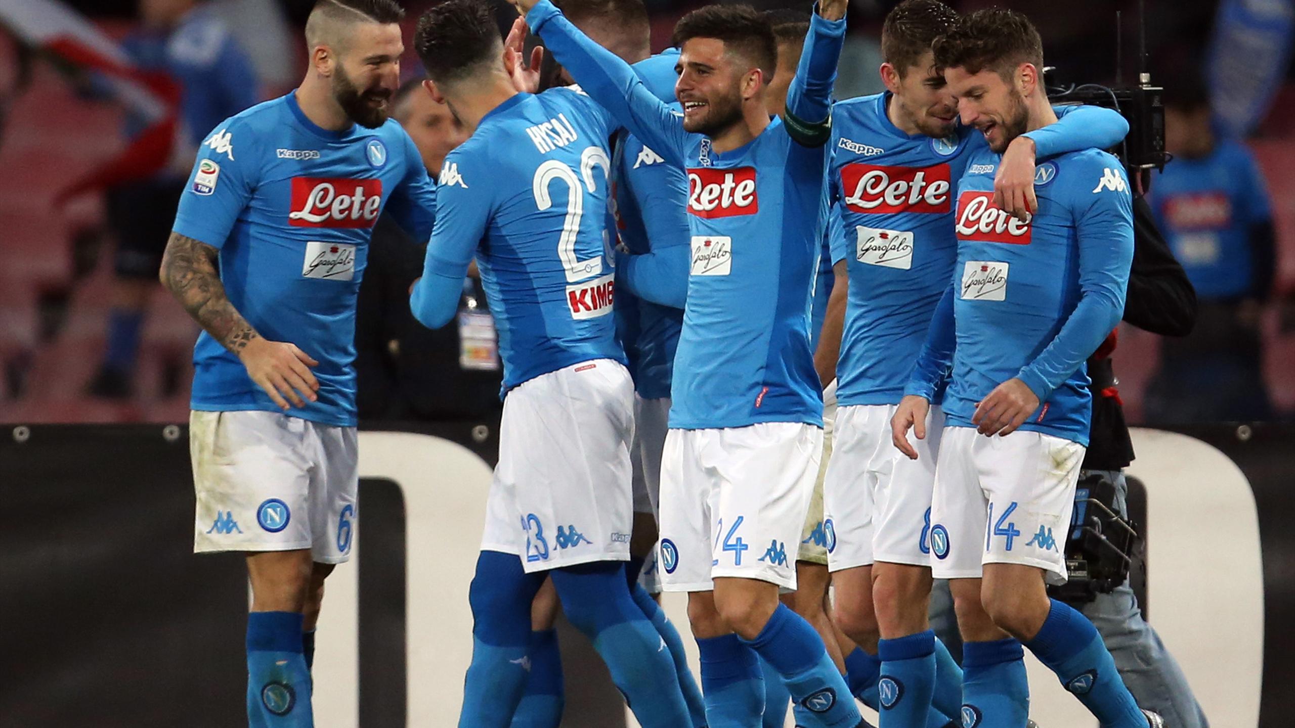 SSC Neapel baut Tabellenführung in der Serie A aus - Eurosport