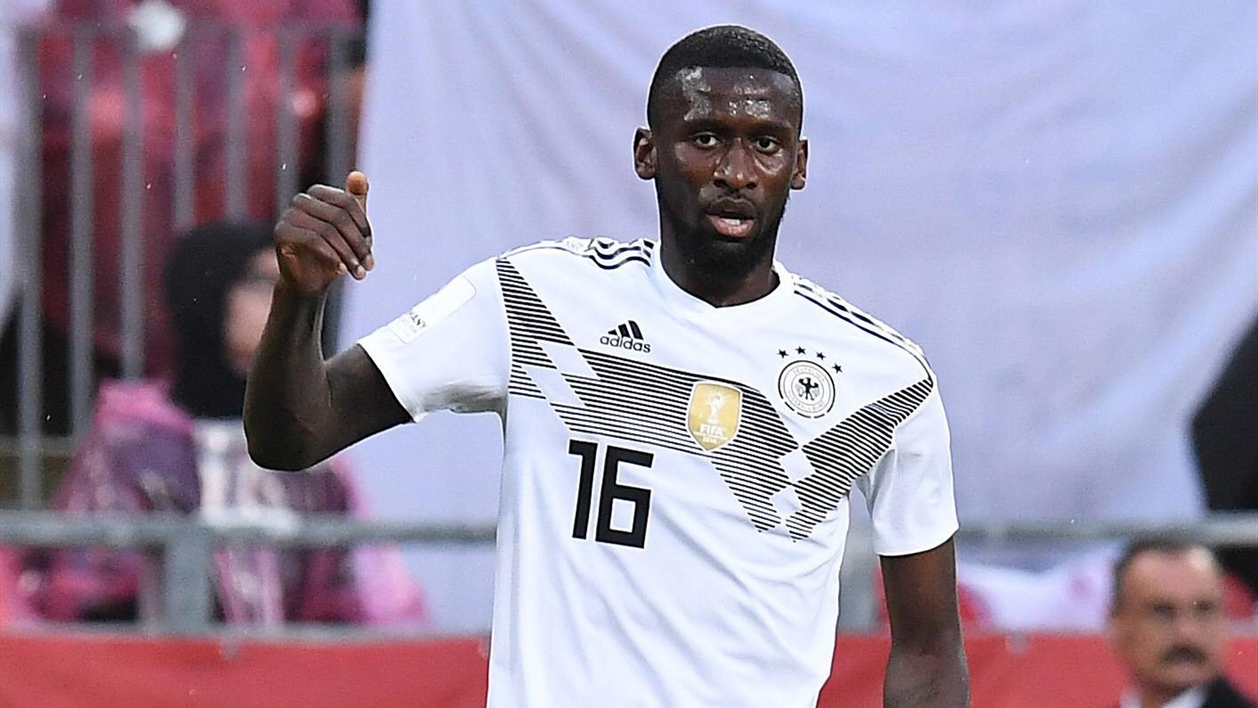 Antonio Rüdiger will bei Rassismus den Platz verlassen - Eurosport