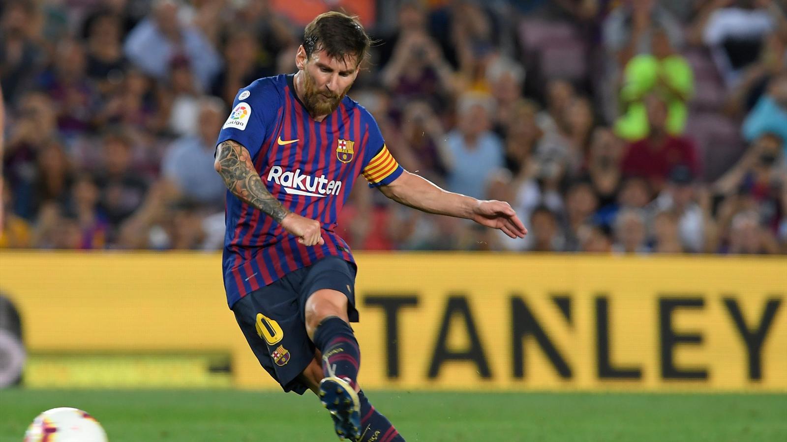 VIDEO - FC Barcelone - Alavés : le but sur coup franc de Lionel Messi - Liga 2018-2019 ...
