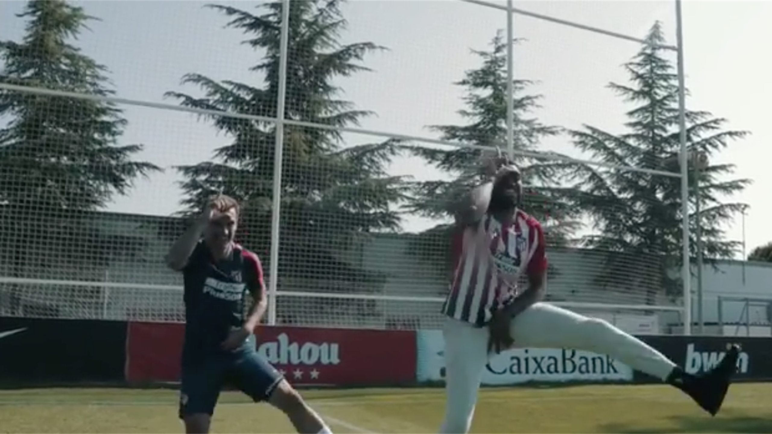 Une star de la NBA à la rencontre de l'Atlético Madrid et d'Antoine ...