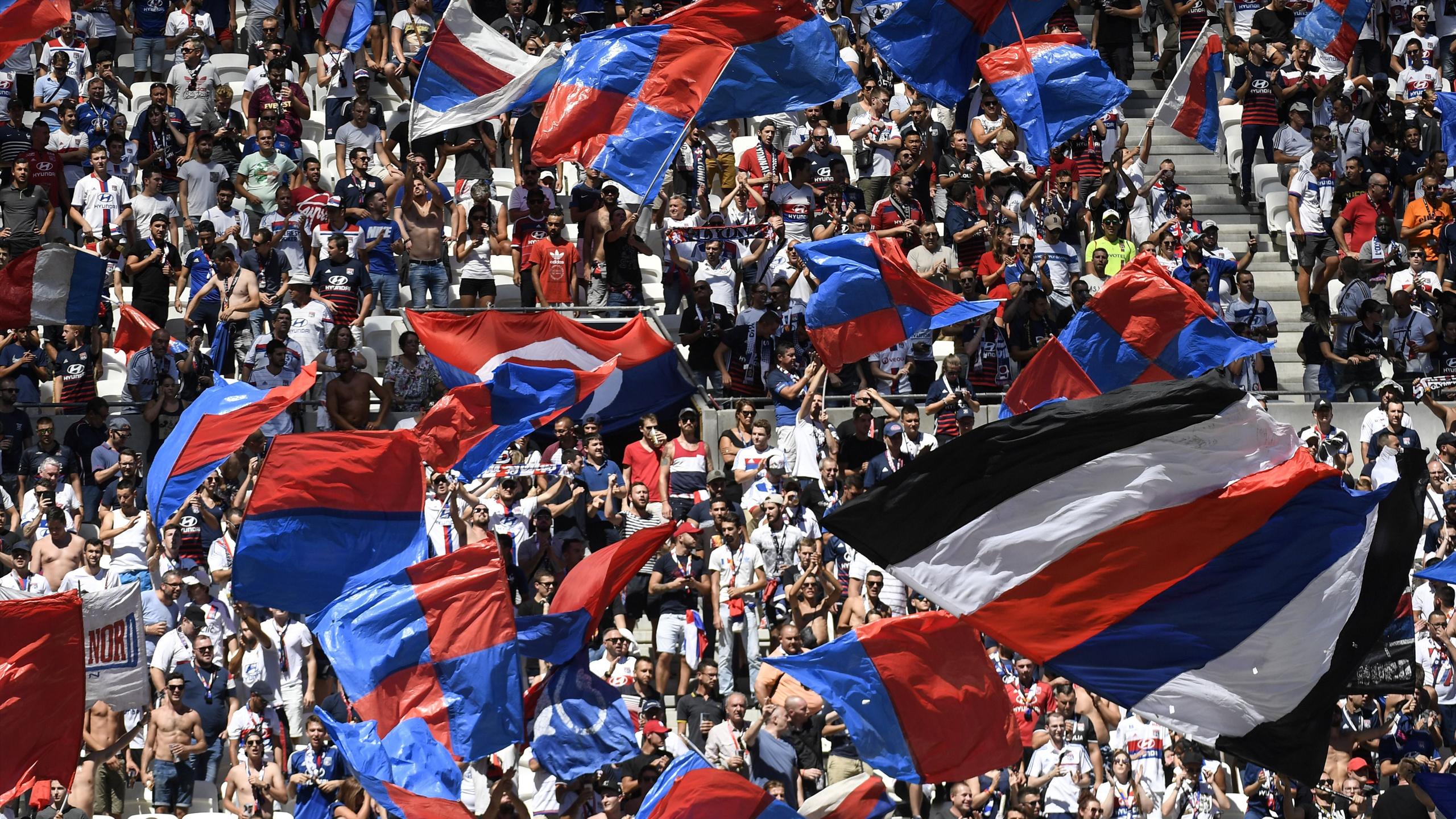 Salut nazi à Manchester : le supporter lyonnais identifié, plainte de l ...