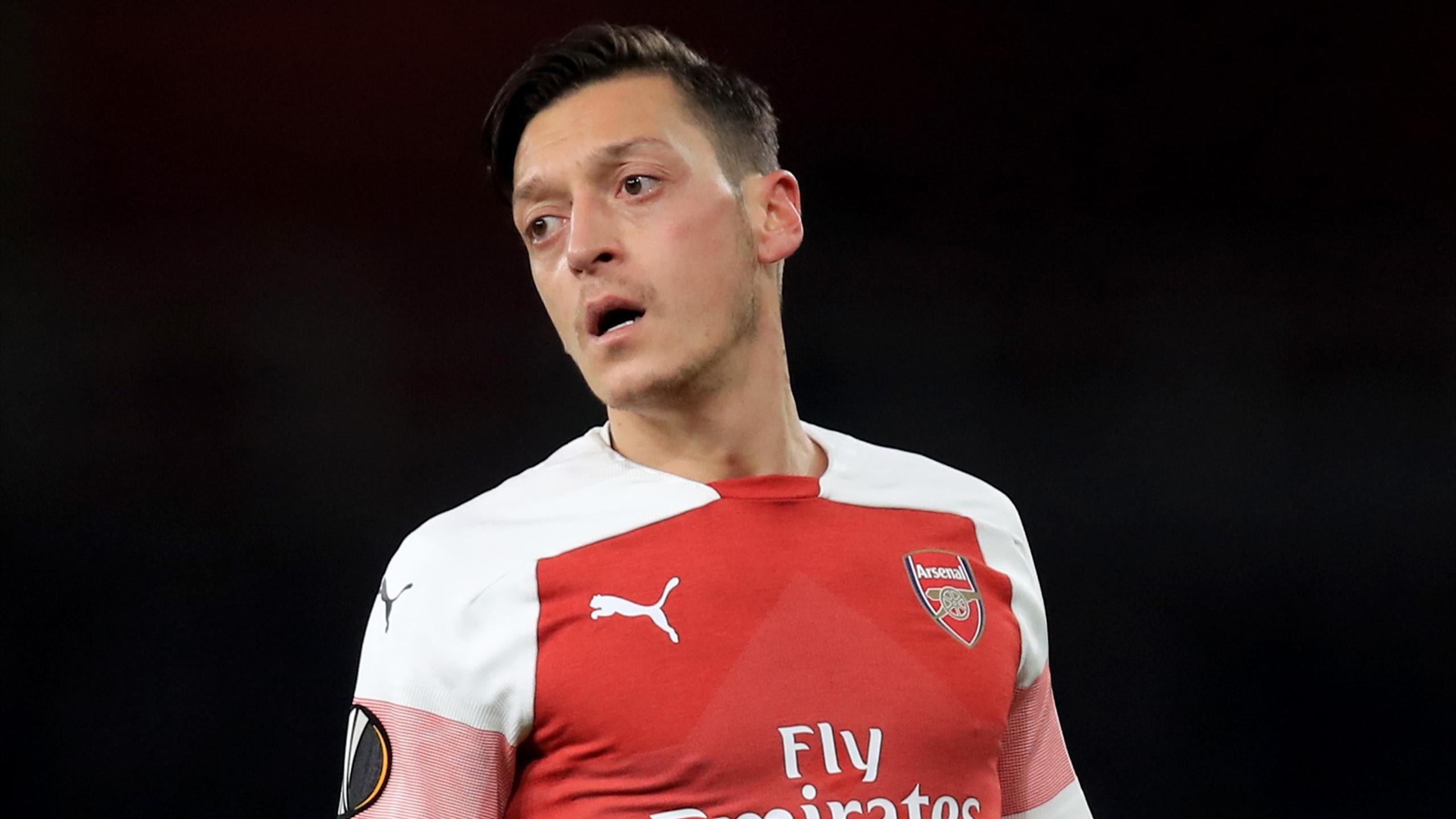 Football news - Mesut Ozil still has an Arsenal future, says Unai Emery ...