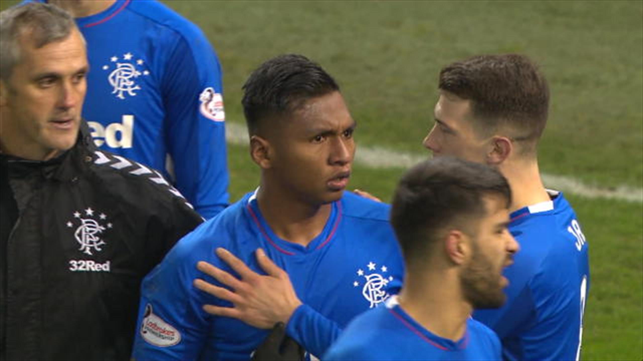 Écosse - Les Rangers s'accrochent - Vidéo Football - Eurosport